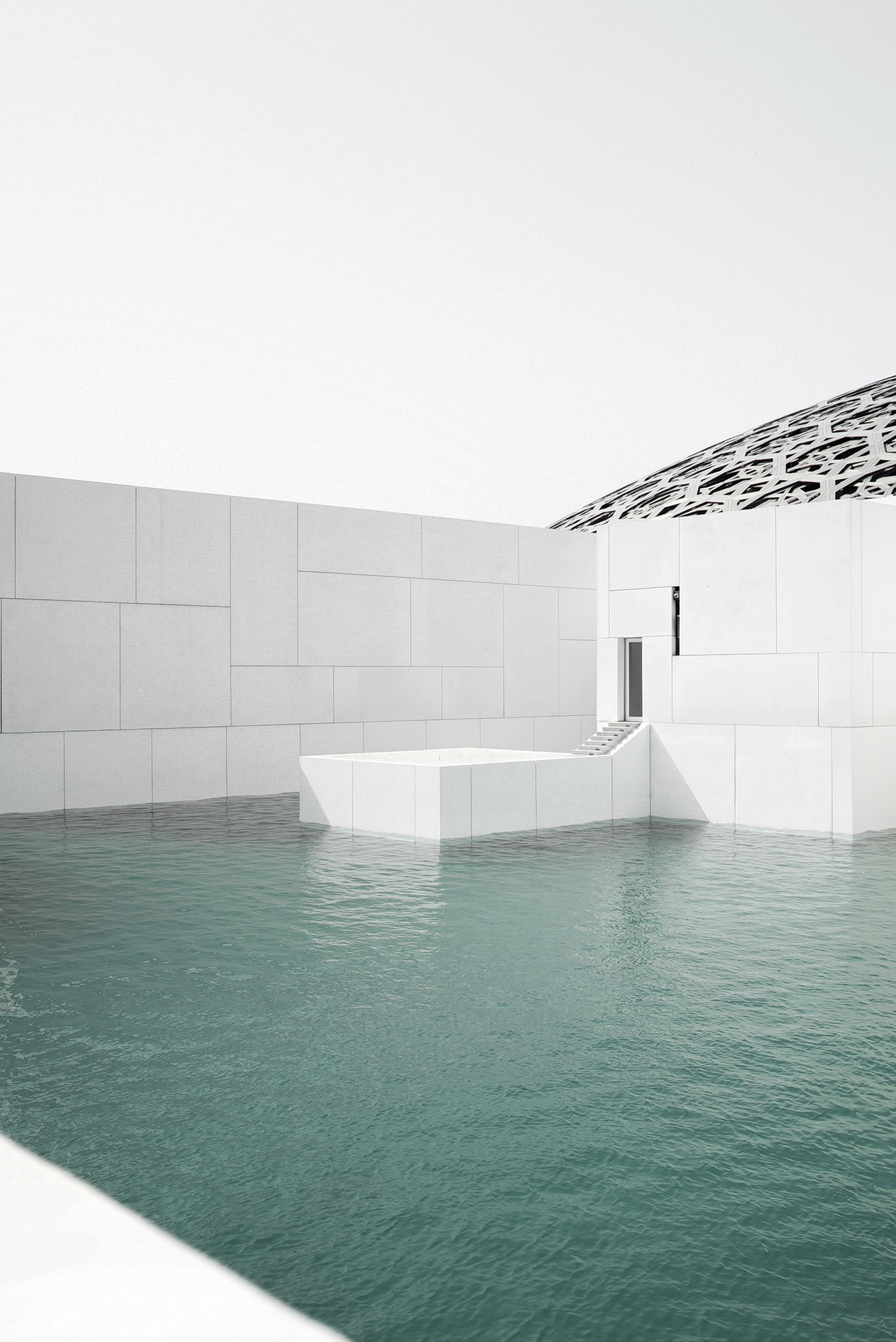 Pool in Louvre Abu Dhabi Museum Located in United Arab Emirates · Free ...