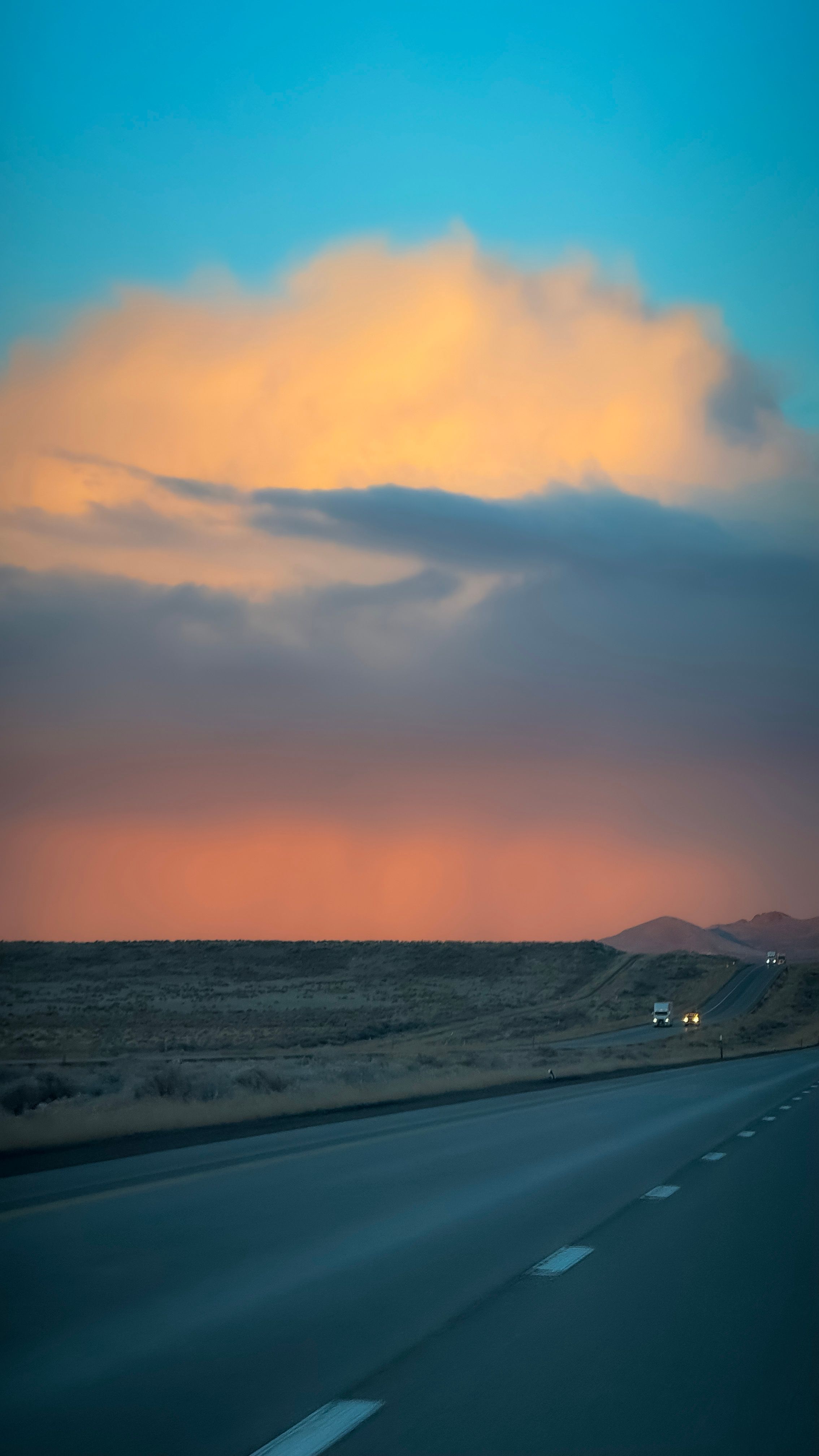 Road in the Evening · Free Stock Photo