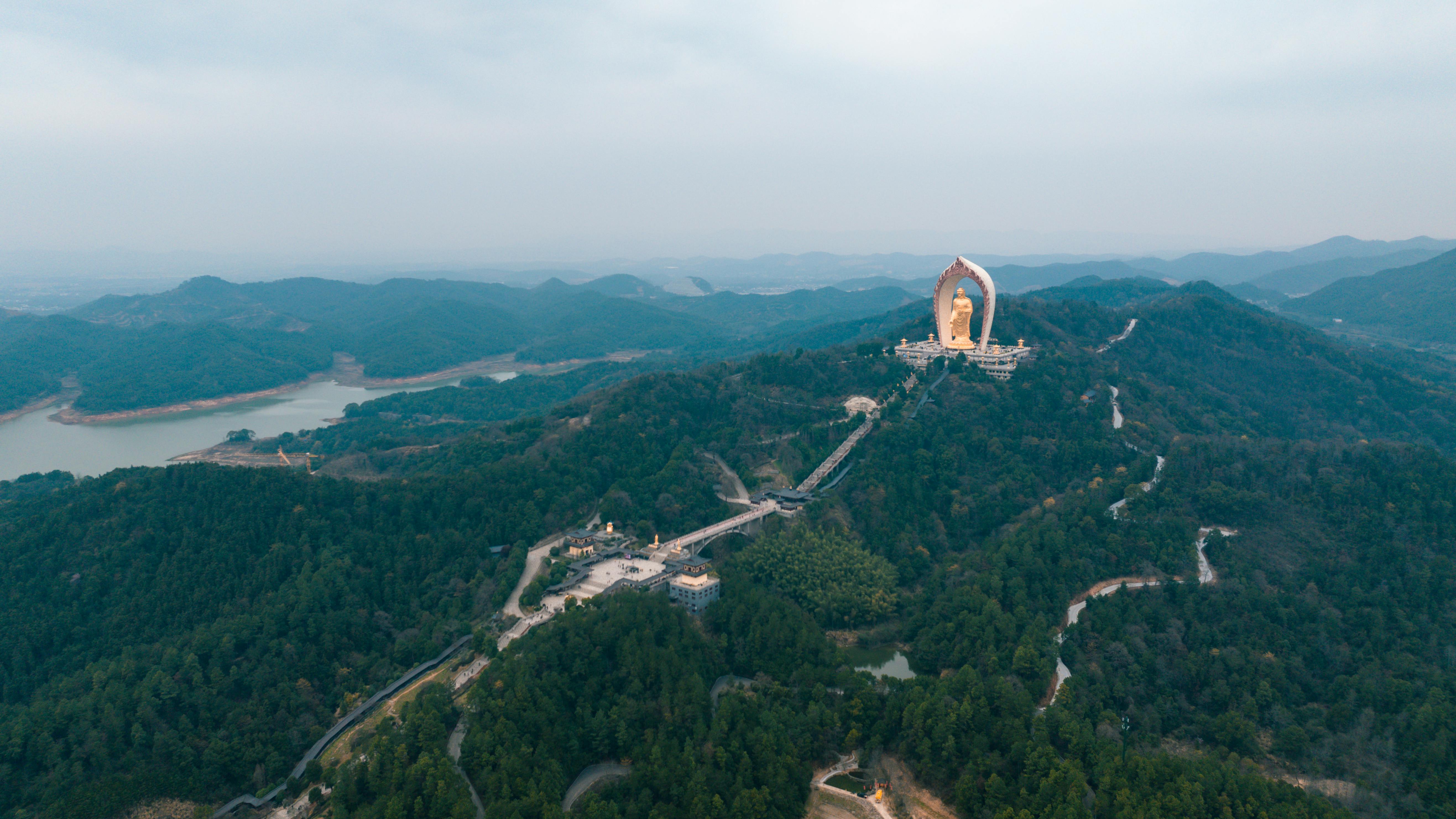 The Donglin Statue of Buddha · Free Stock Photo