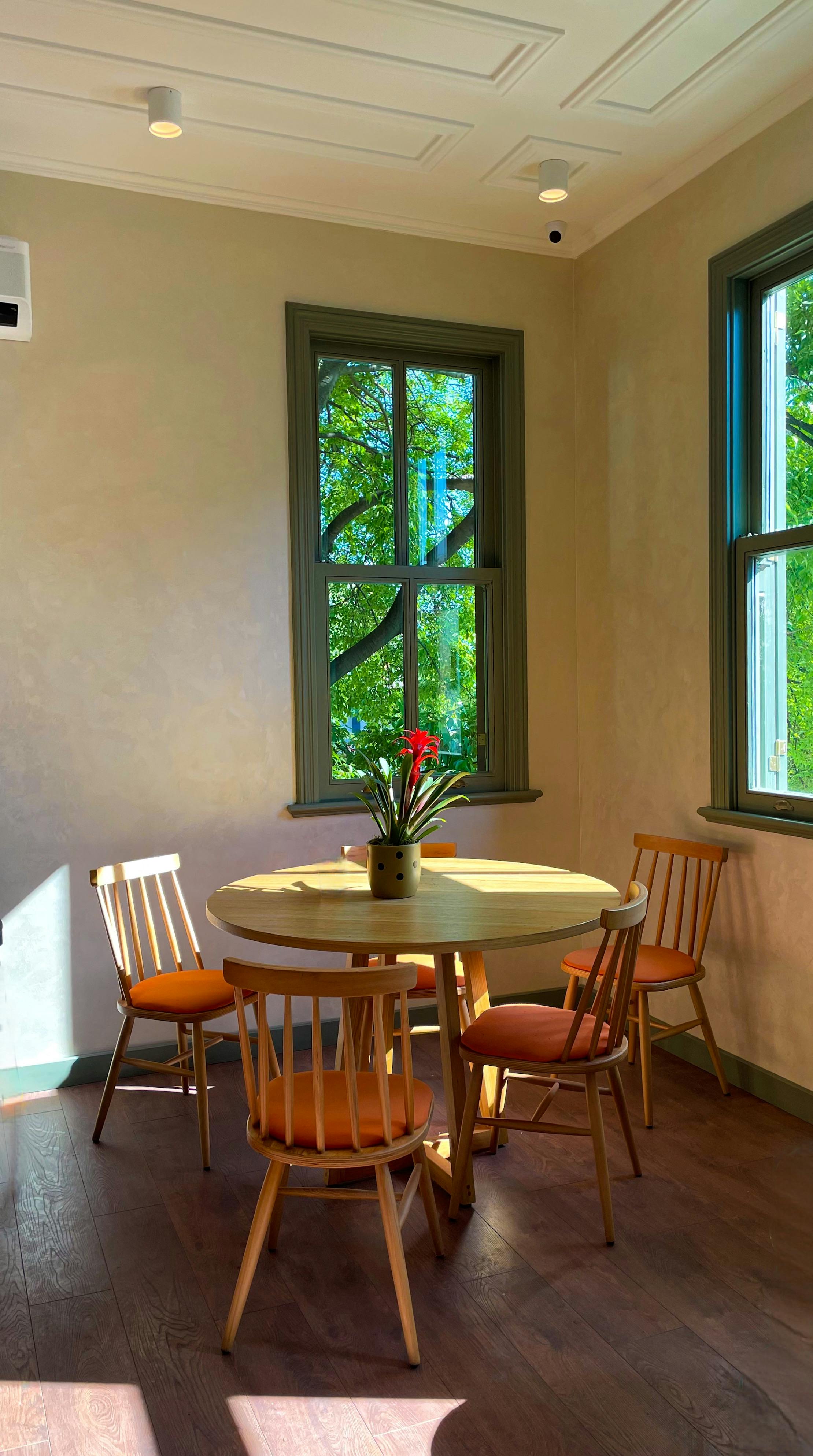 Green Window Frames Photos, Download The BEST Free Green Window Frames ...