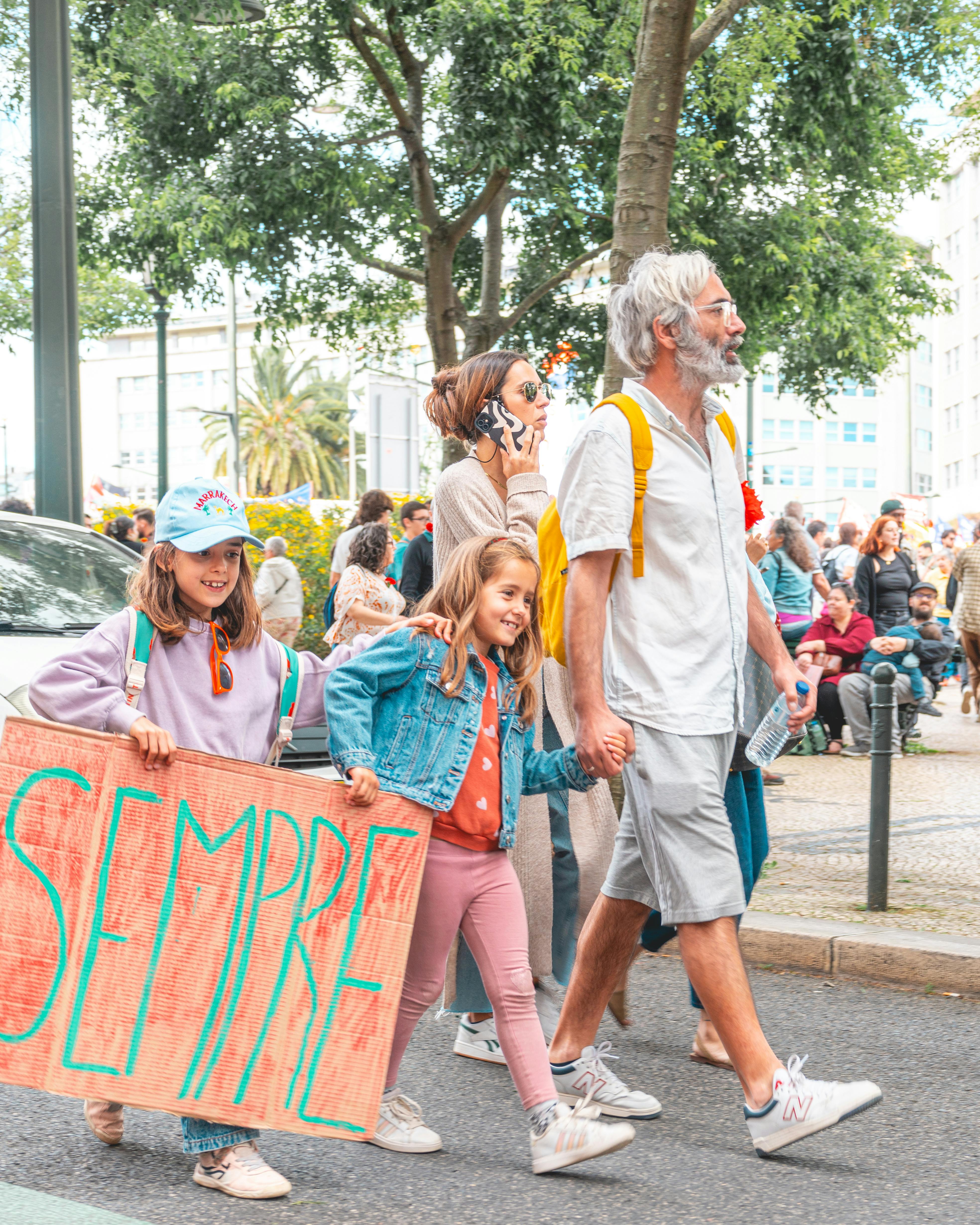 Carrying Sign Photos, Download The BEST Free Carrying Sign Stock Photos ...