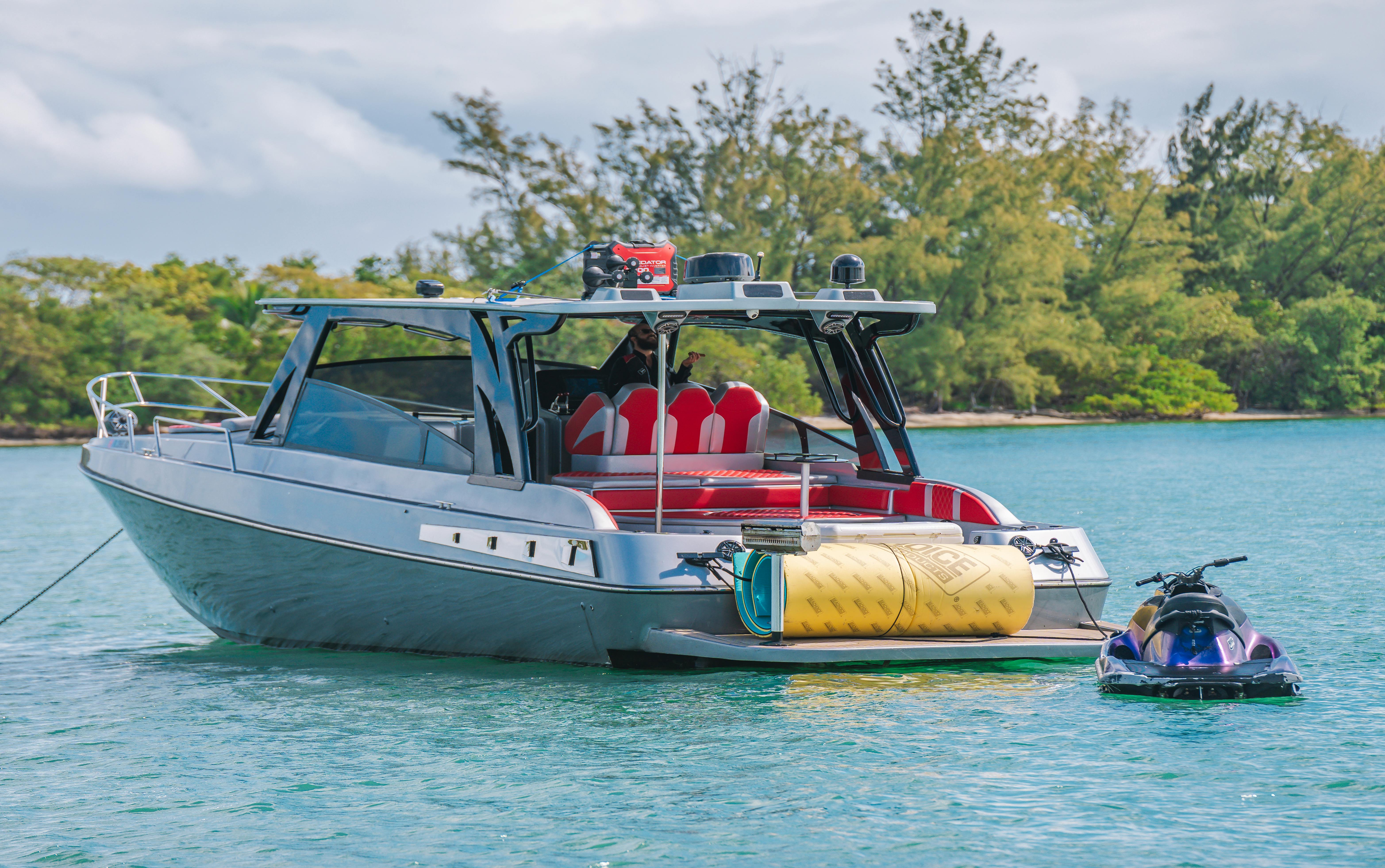 A Boat on a River · Free Stock Photo