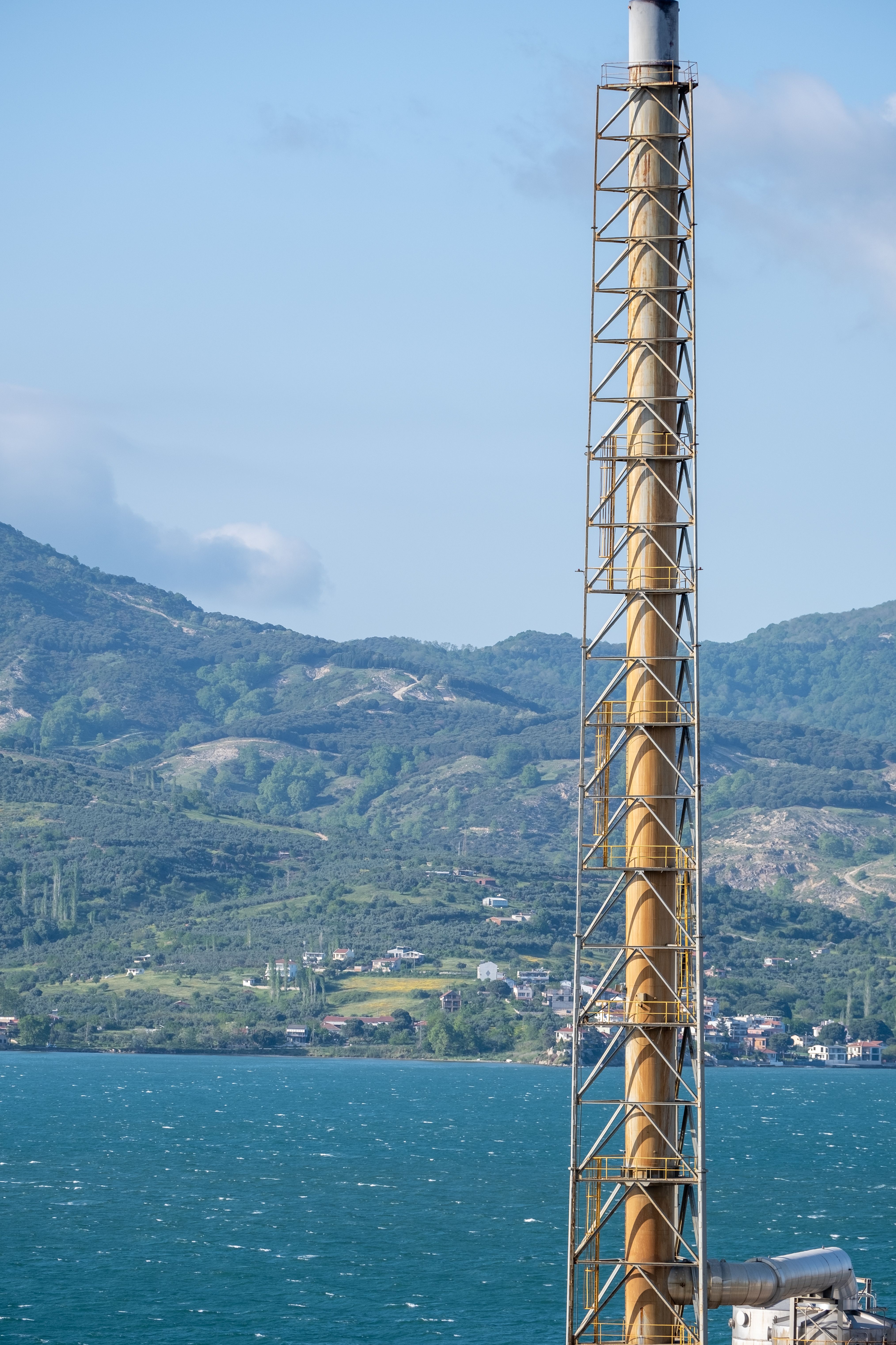 Industrial Infrastructure in Seaside · Free Stock Photo