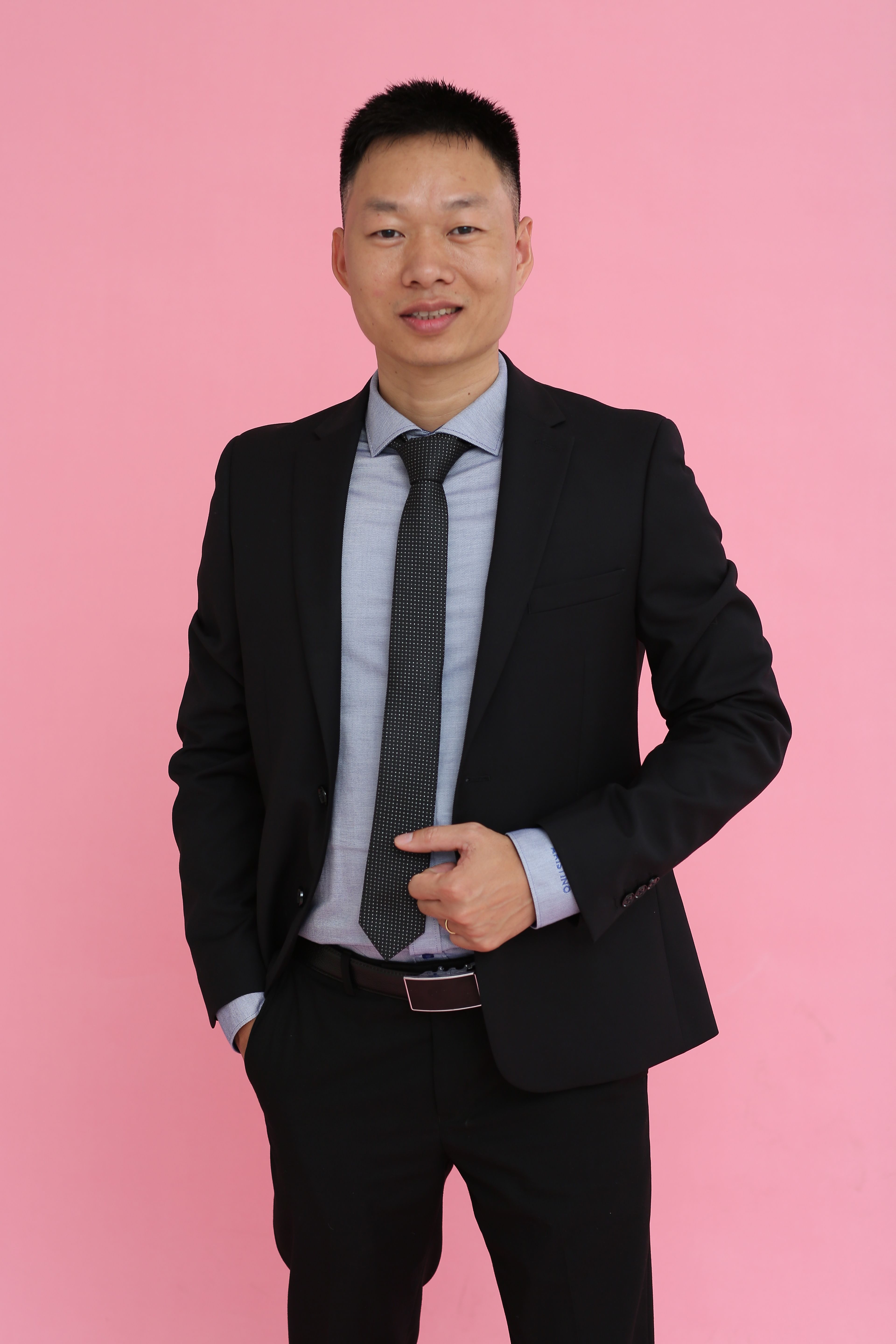 Man In Suit Photos, Download The BEST Free Man In Suit Stock Photos ...