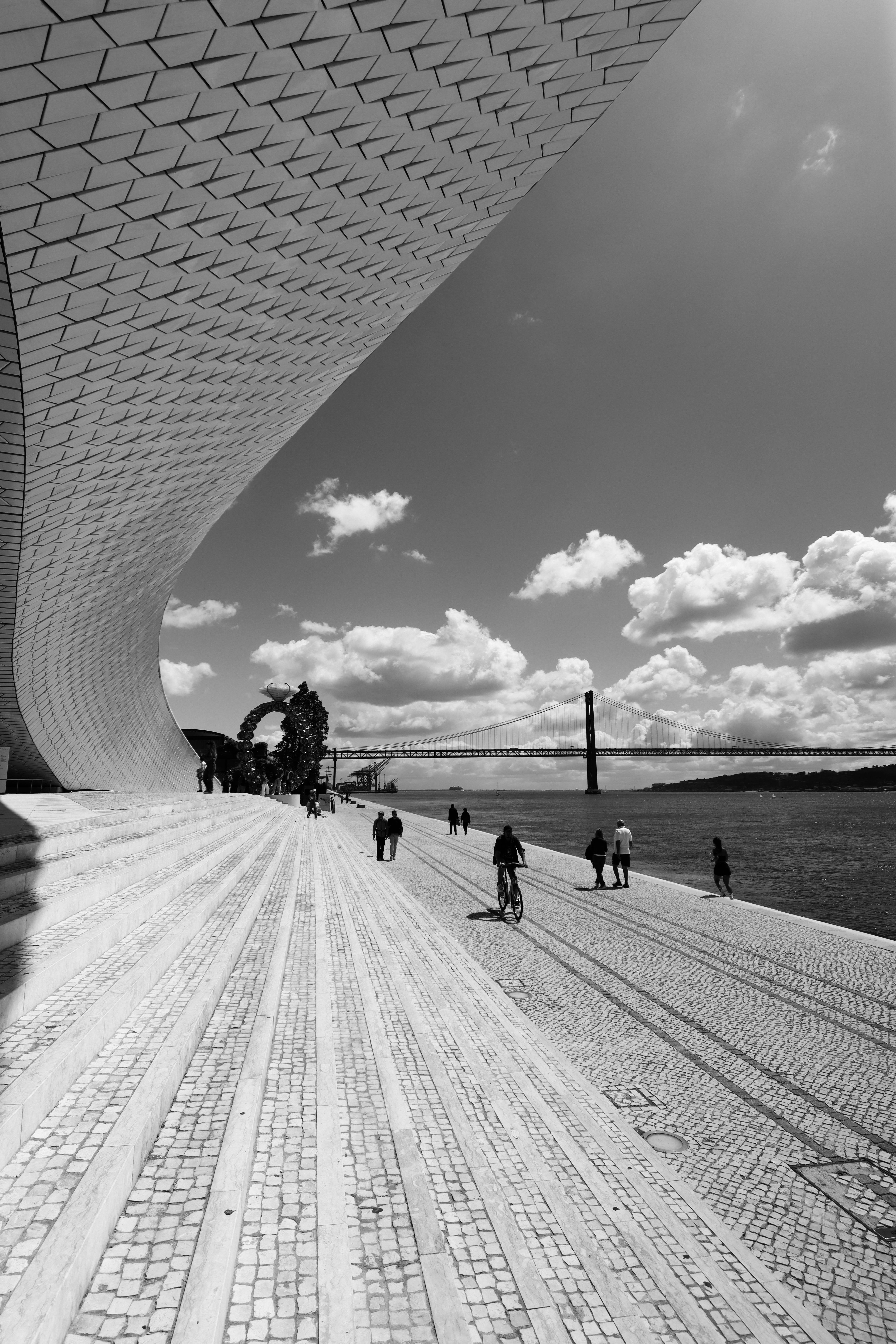 modern architecture · Free Stock Photo