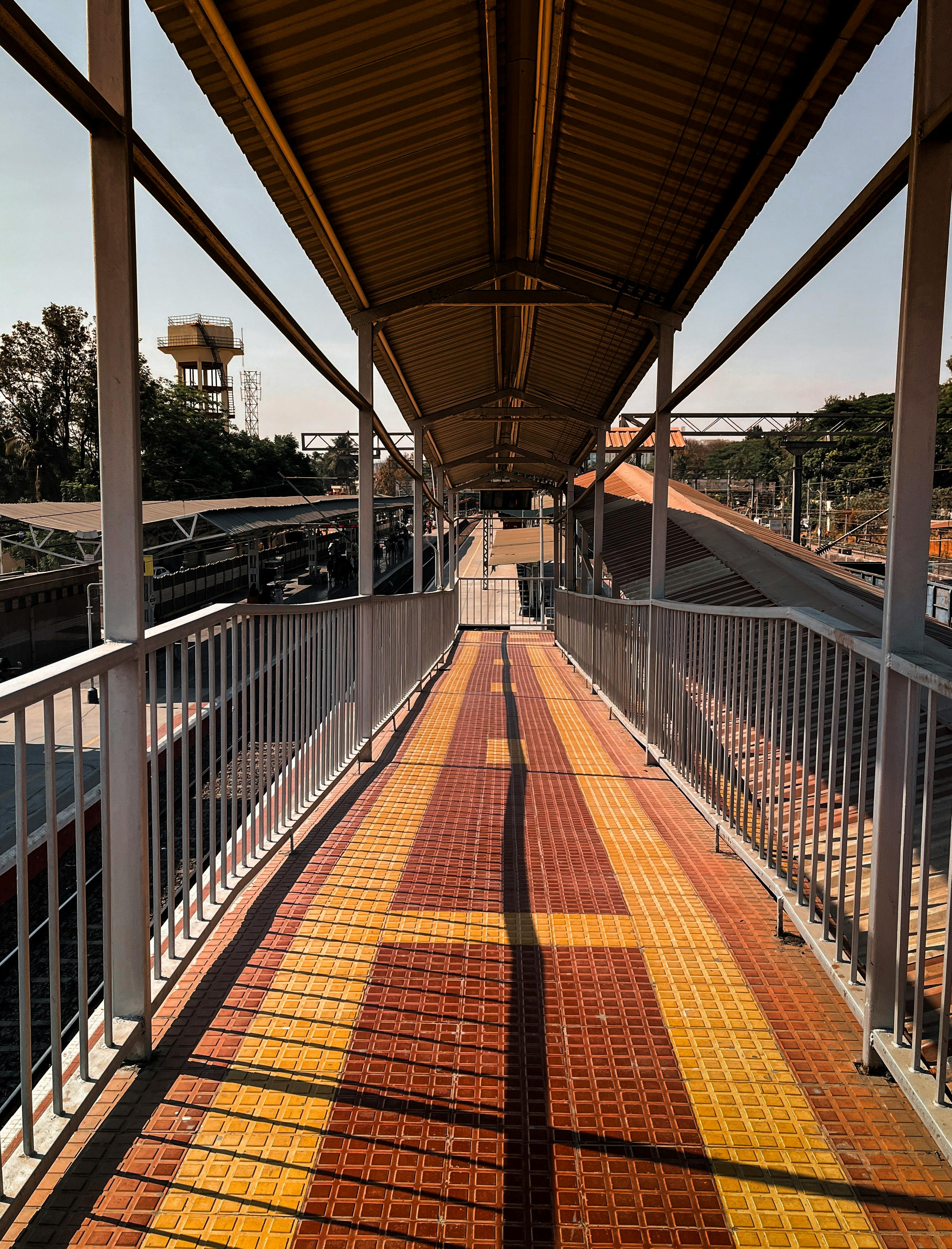 Footbridge with Roof · Free Stock Photo