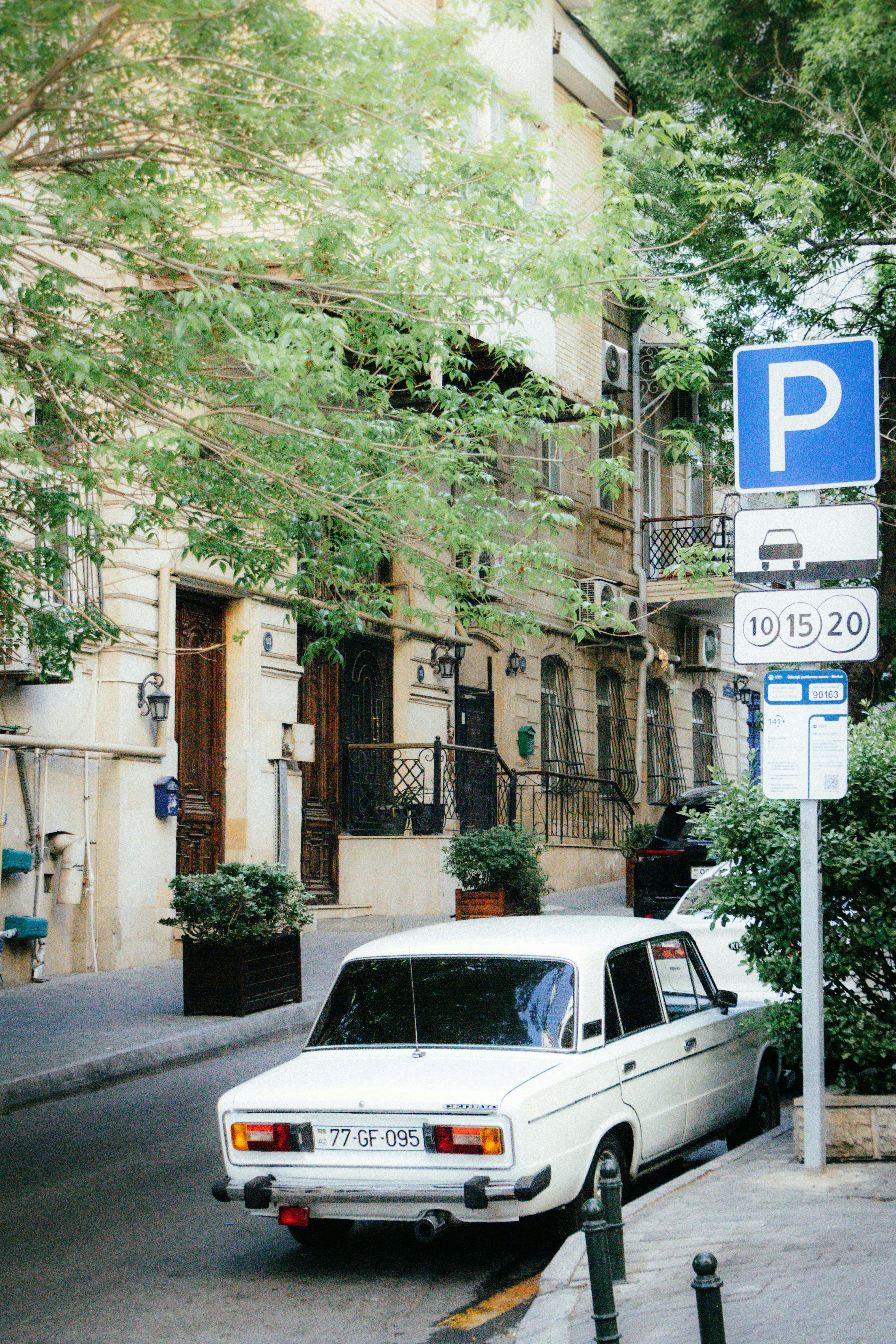 Vintage Lada on Street in Baku · Free Stock Photo