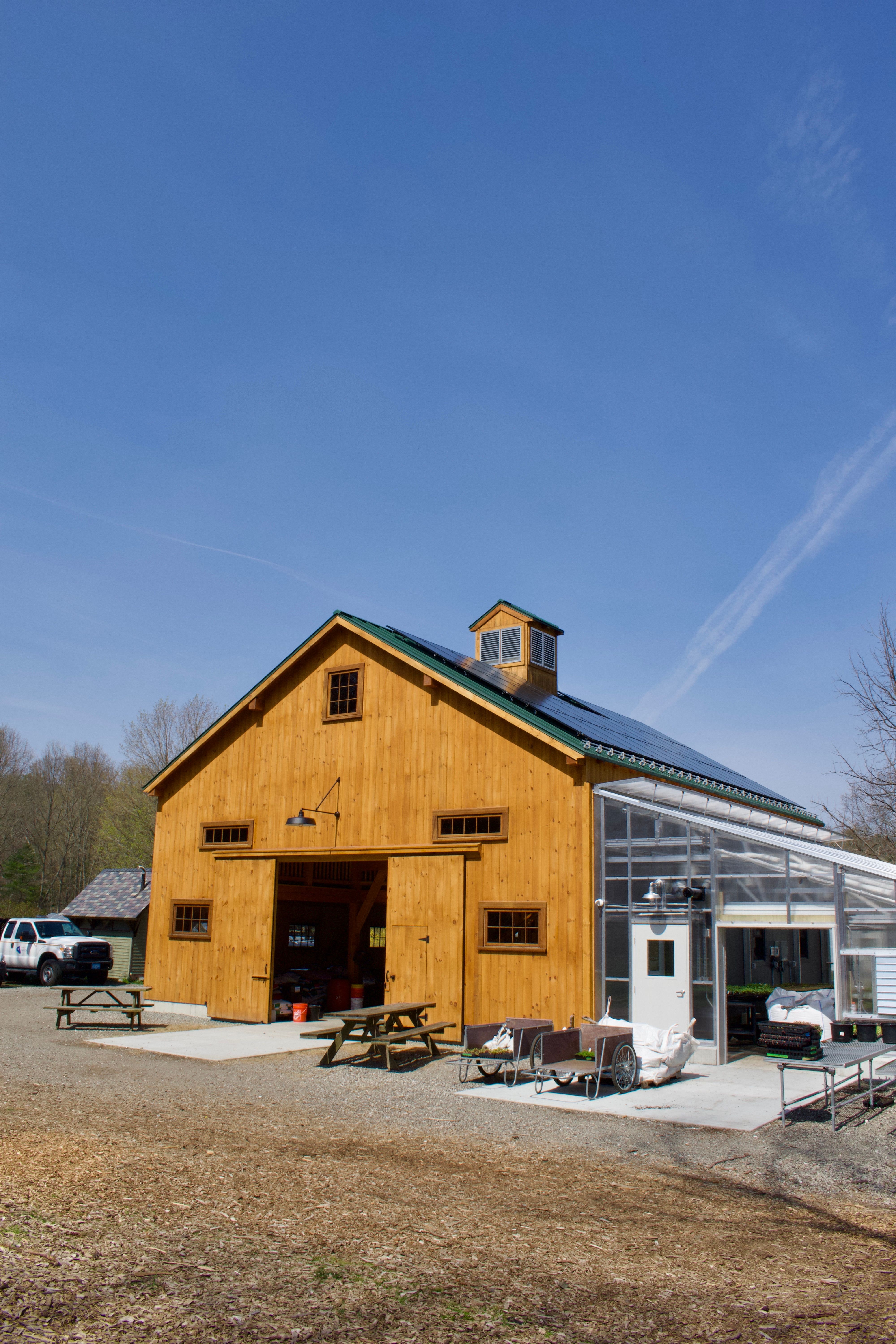 Natick Community Organic Farm Barn under a Blue Sky · Free Stock Photo