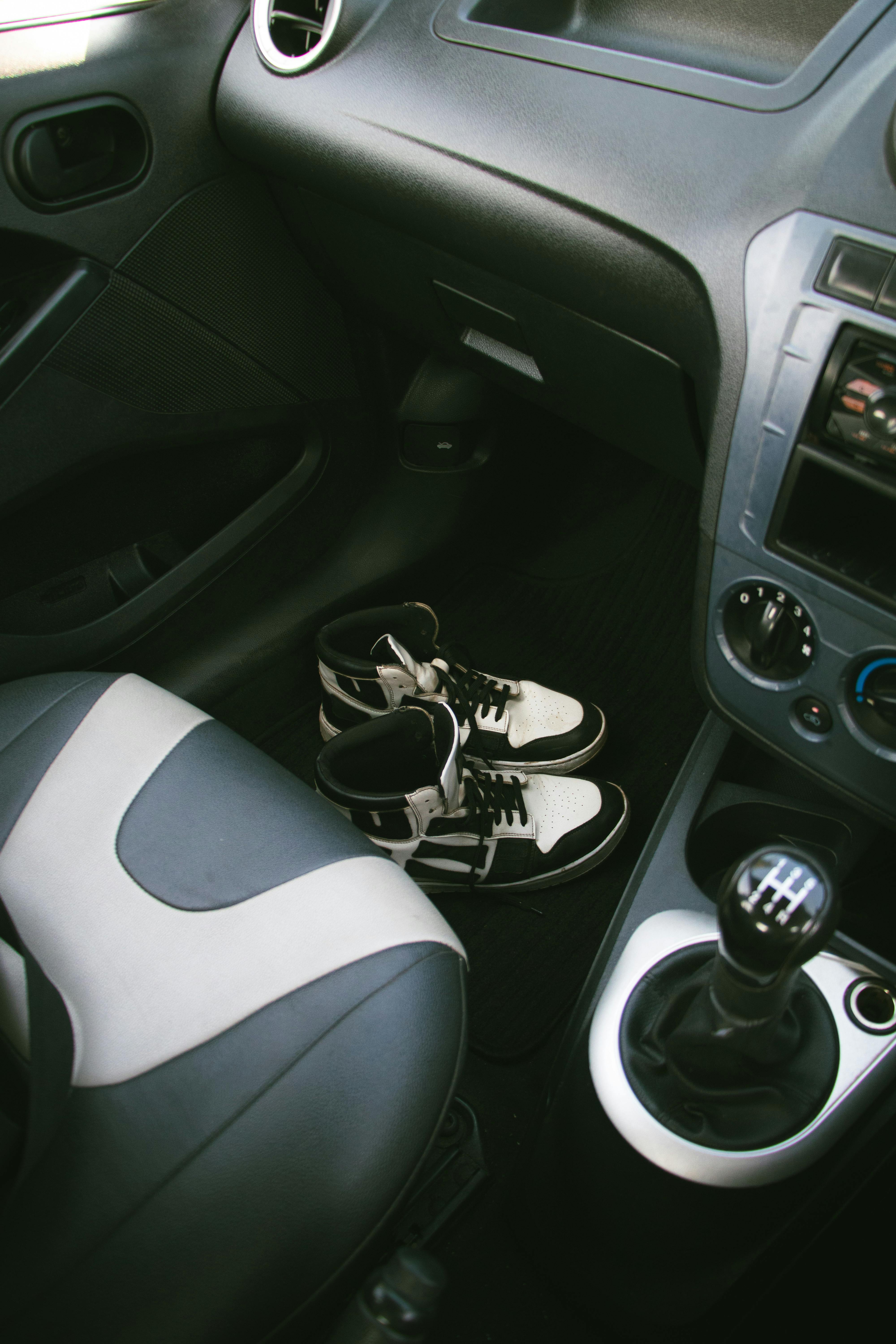 Seat Kasser Photos, Download The BEST Free Seat Kasser Stock Photos ...