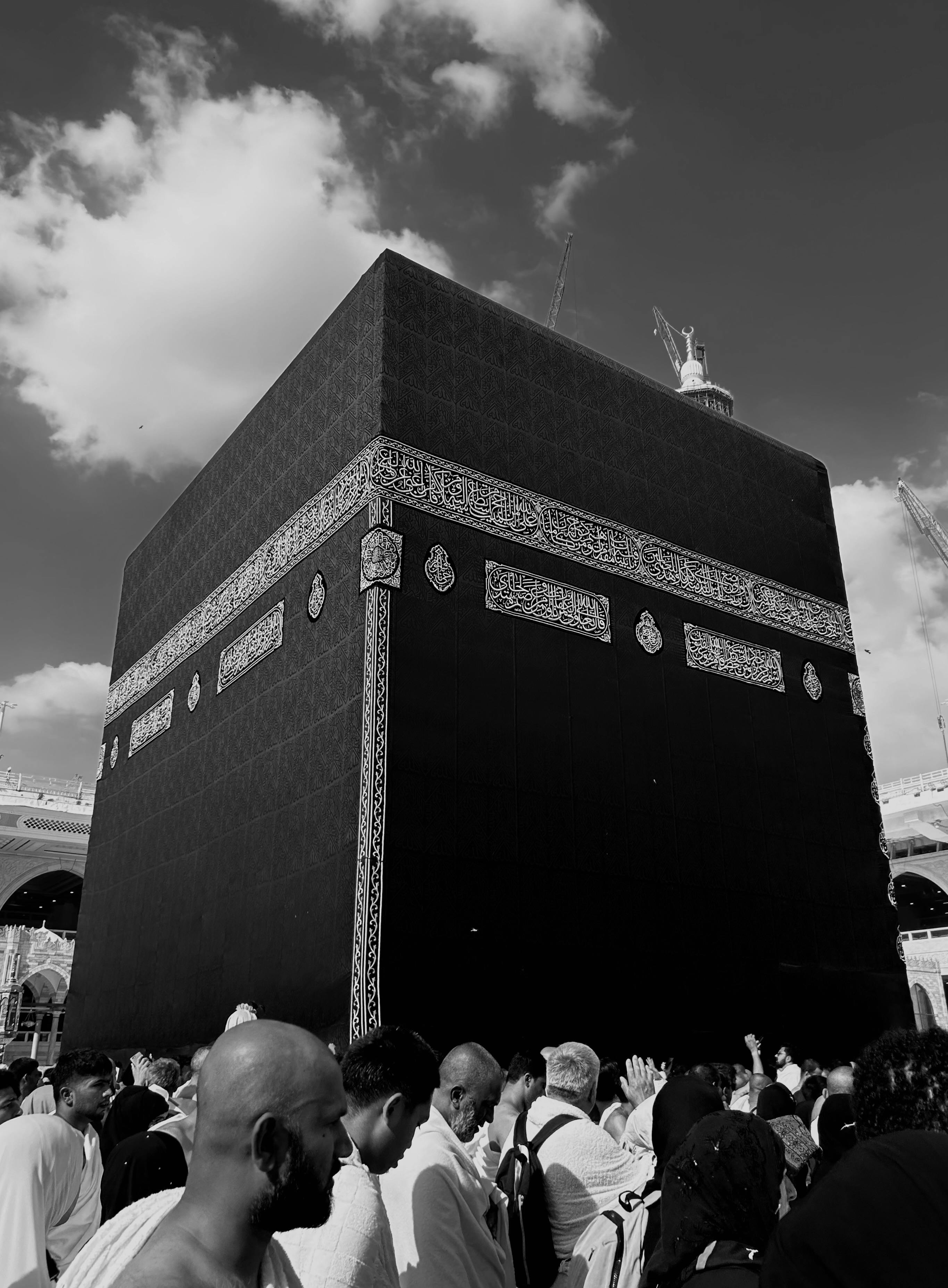 Crowd Praying by Kaaba · Free Stock Photo