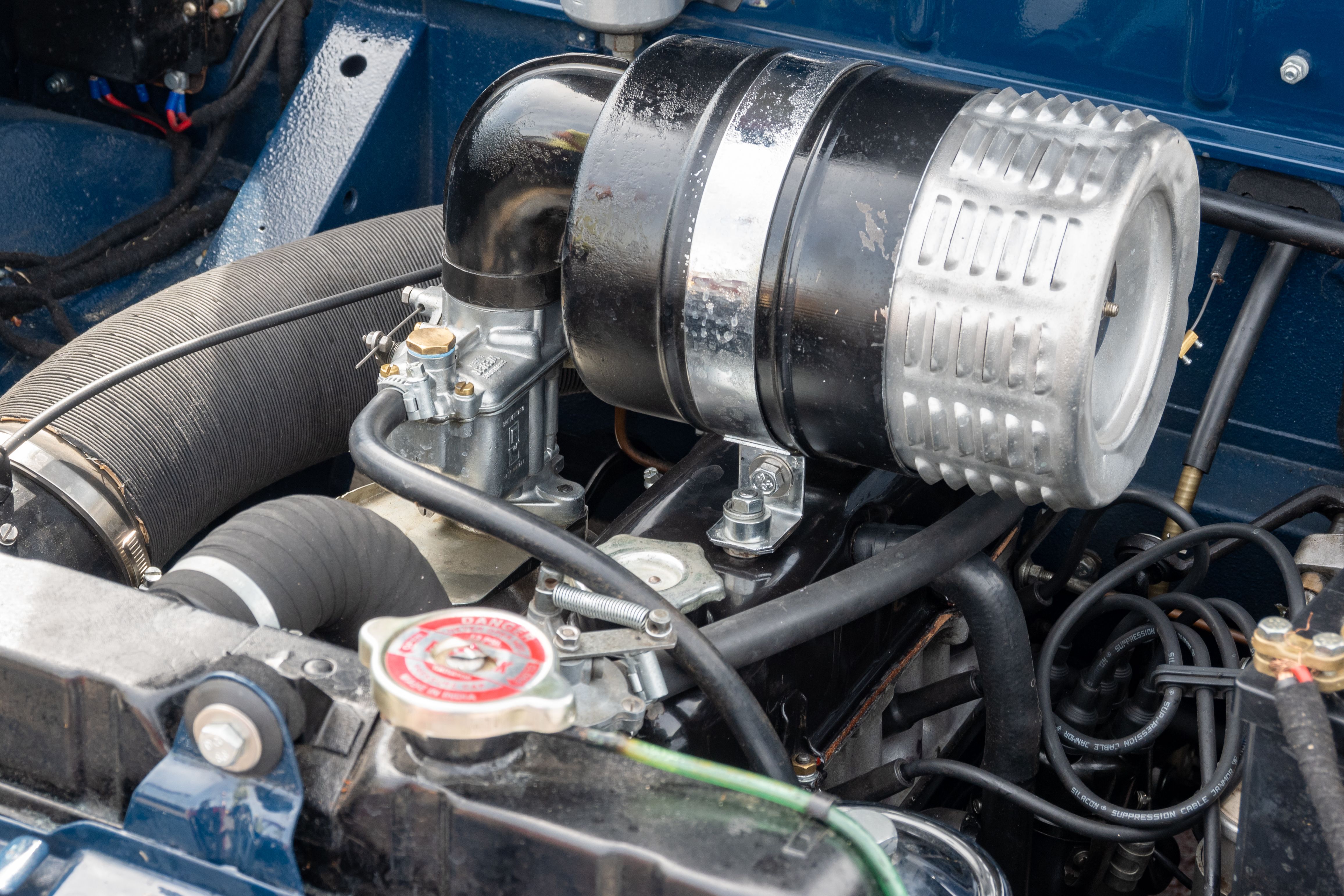 Machinery of a Fiat 1100 Car · Free Stock Photo
