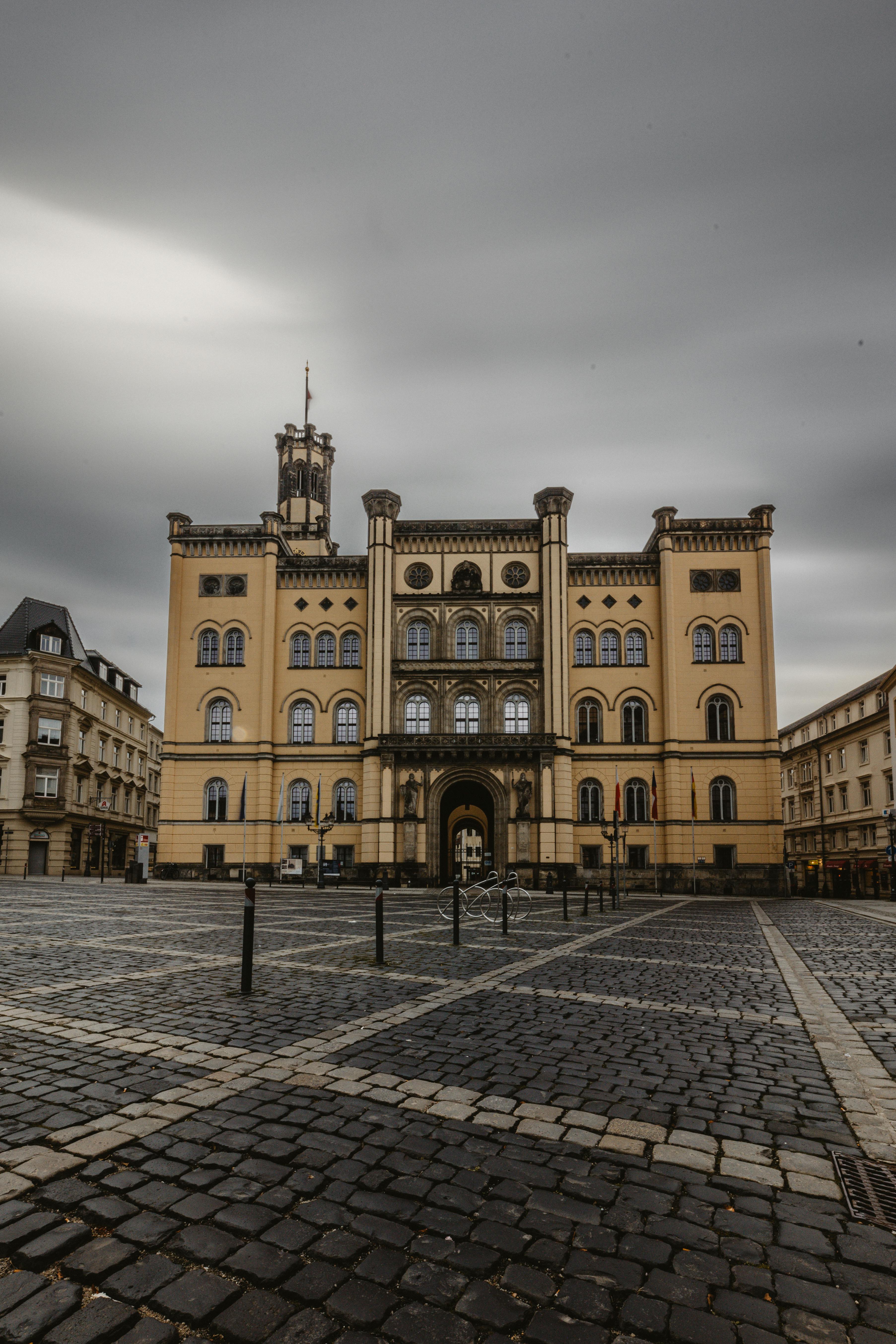 Zittau City Hall from Main Square on a Rainy Day · Free Stock Photo