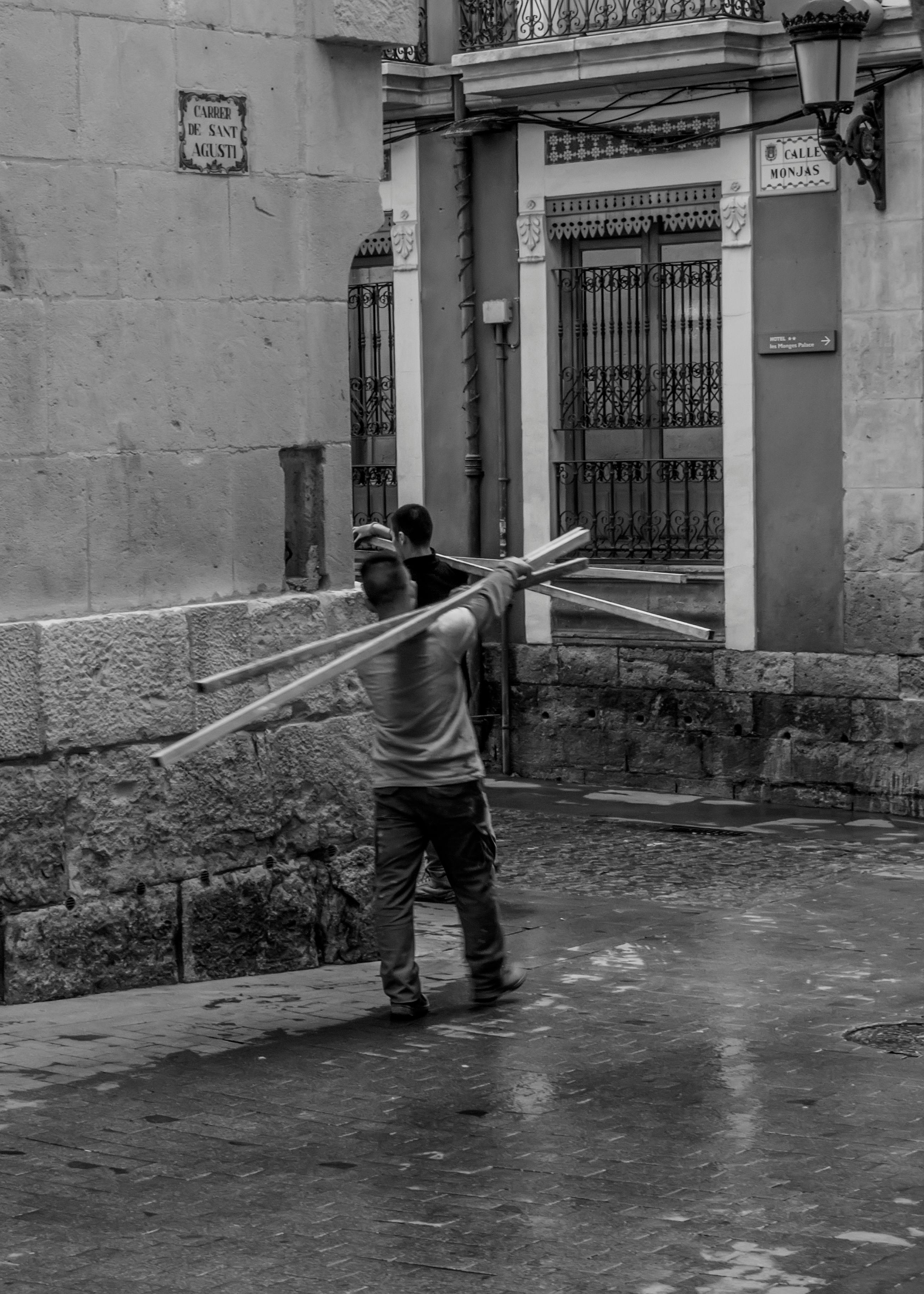 Carrying Poles Photos, Download The BEST Free Carrying Poles Stock ...