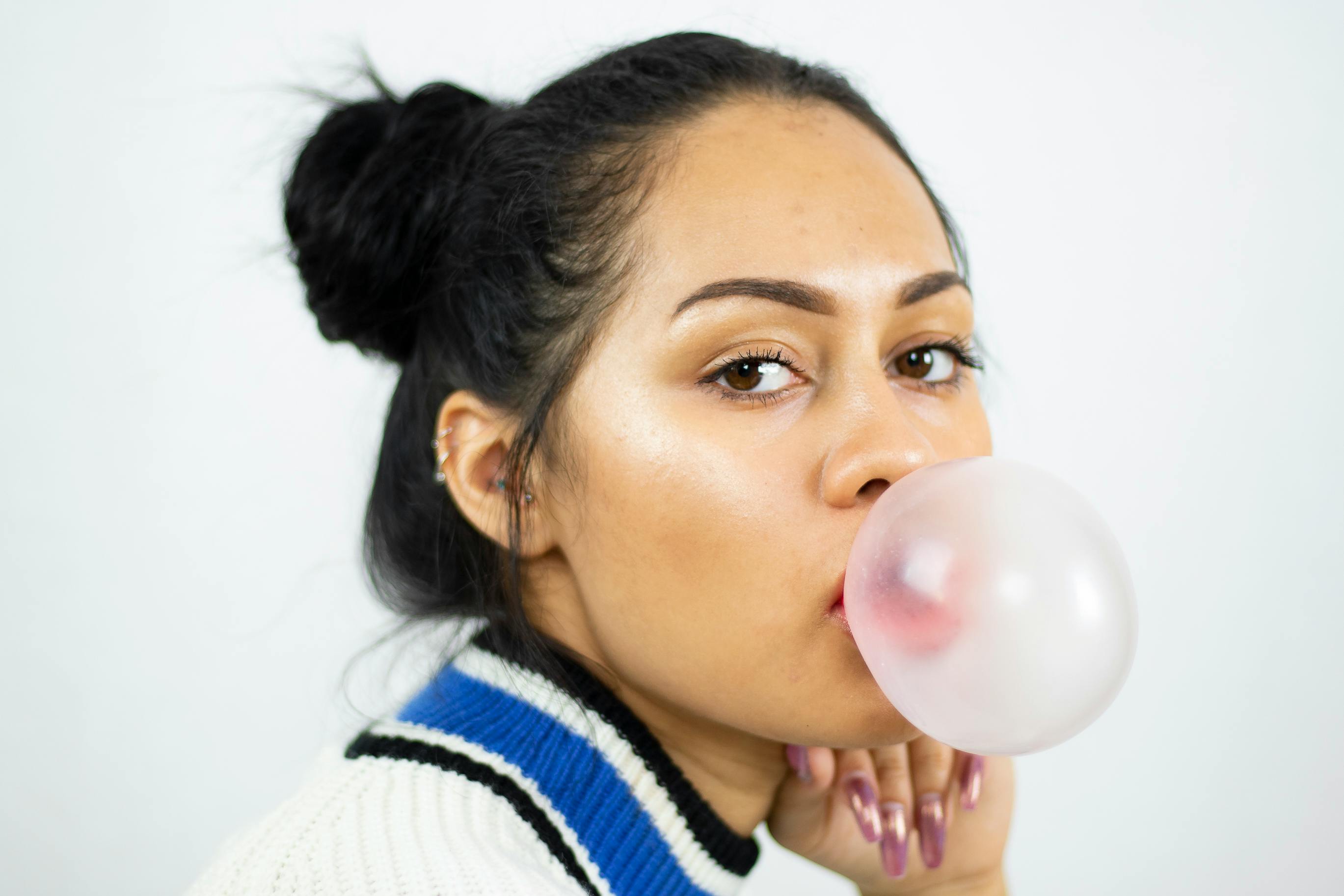 10+ Great Chewing Gum Photos · Pexels · Free Stock Photos