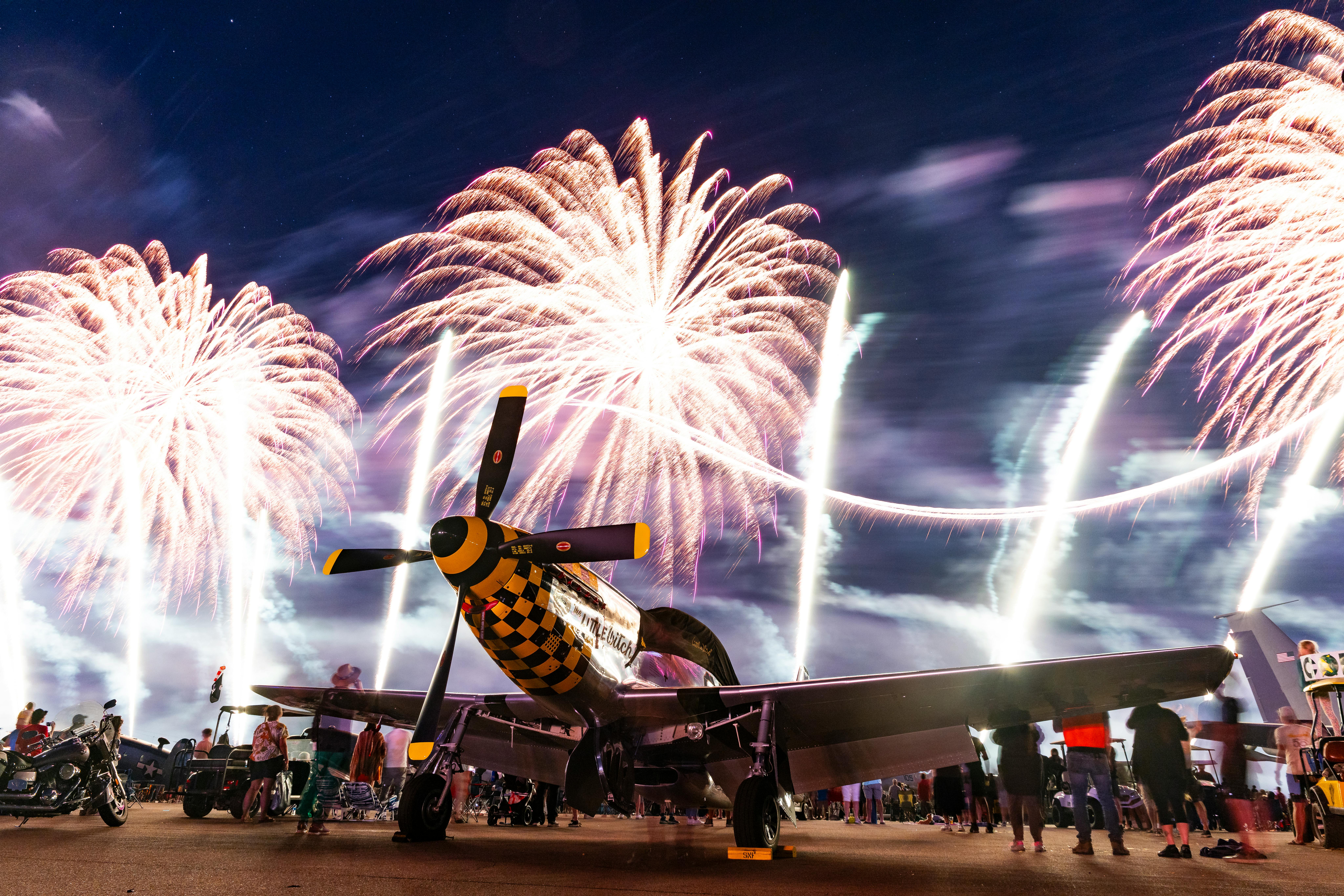 Fireworks over Airplane in Festival · Free Stock Photo