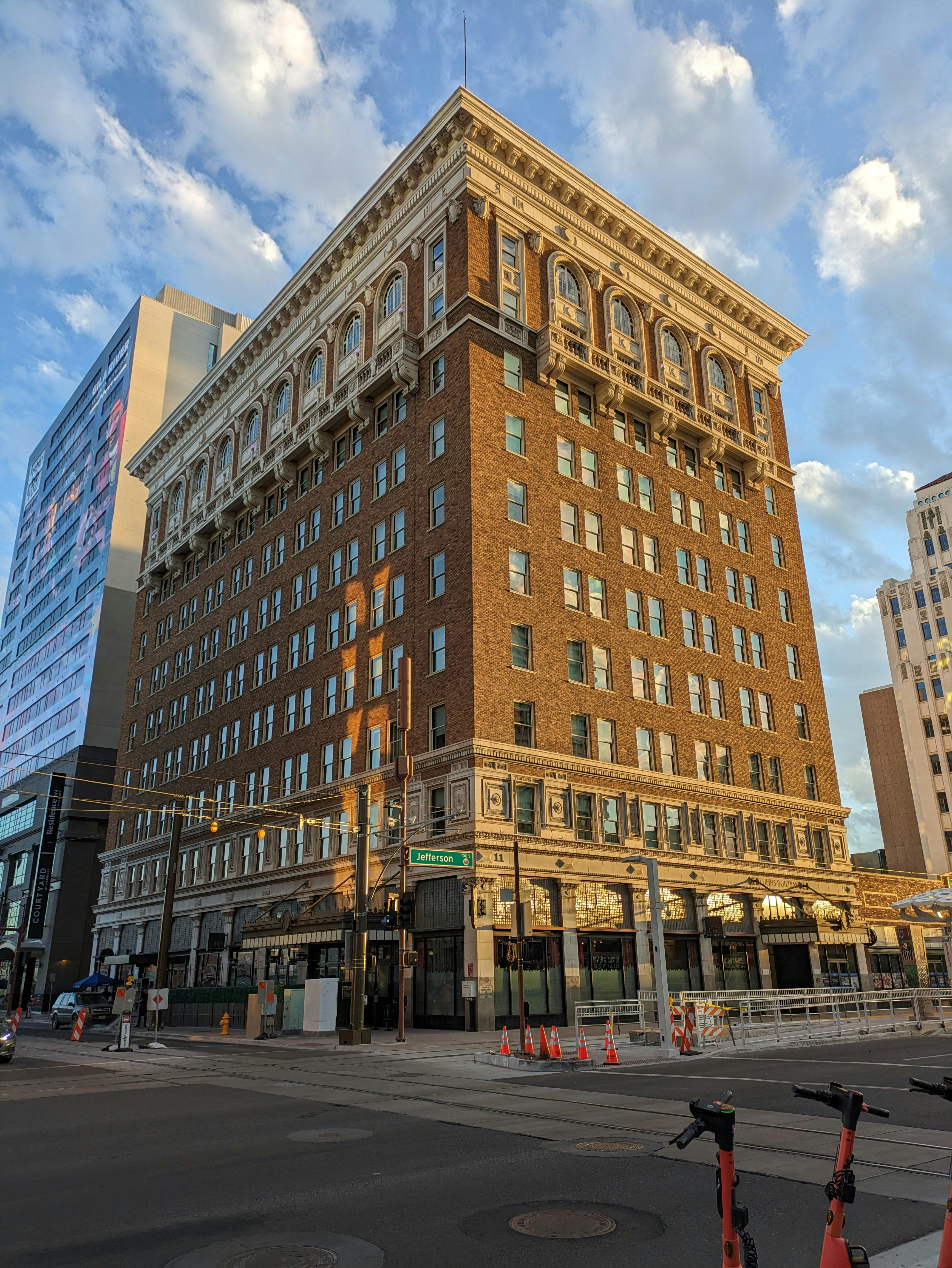 Luhrs Building in Phoenix · Free Stock Photo