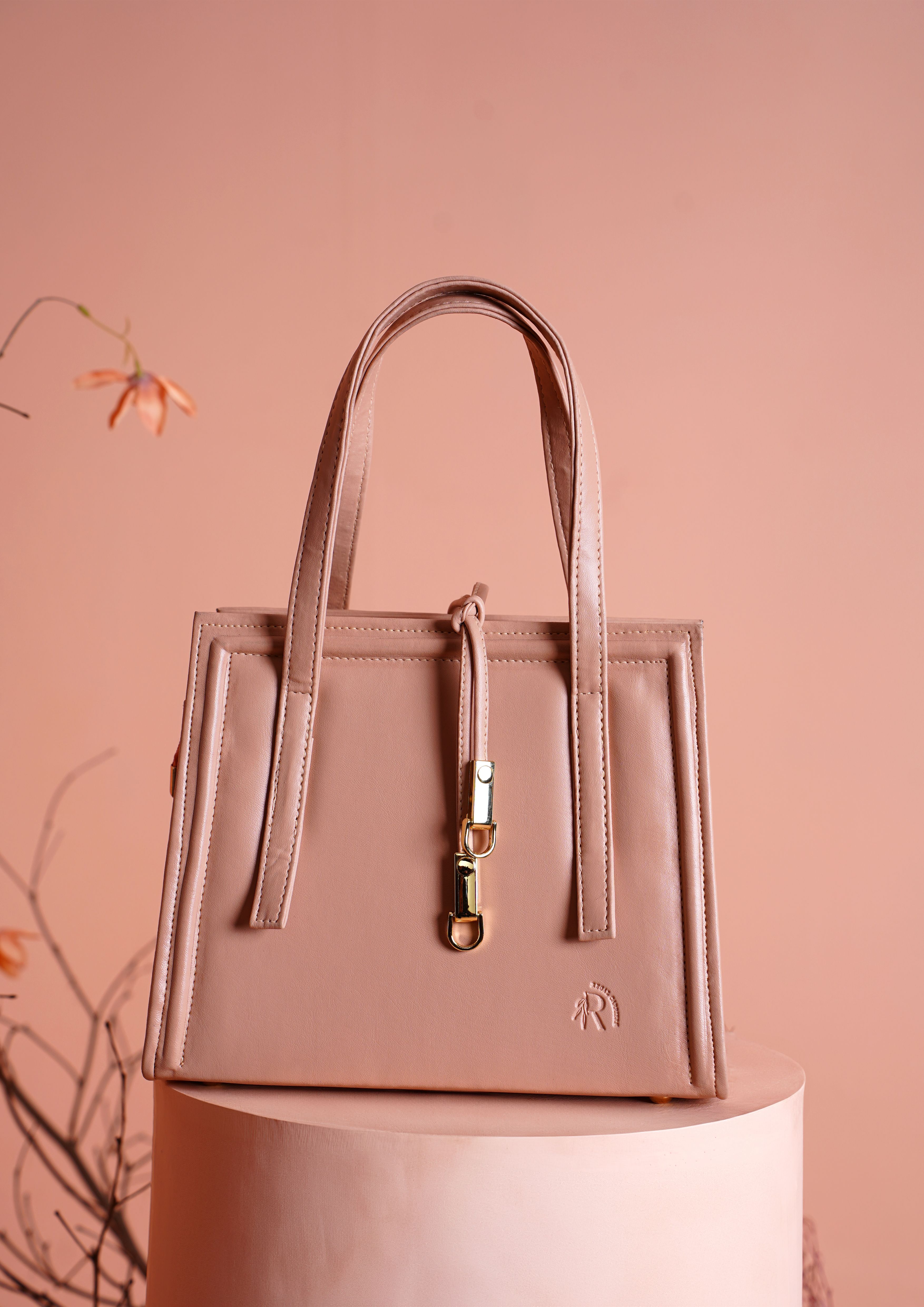Handbags Background Photos, Download The BEST Free Handbags Background ...