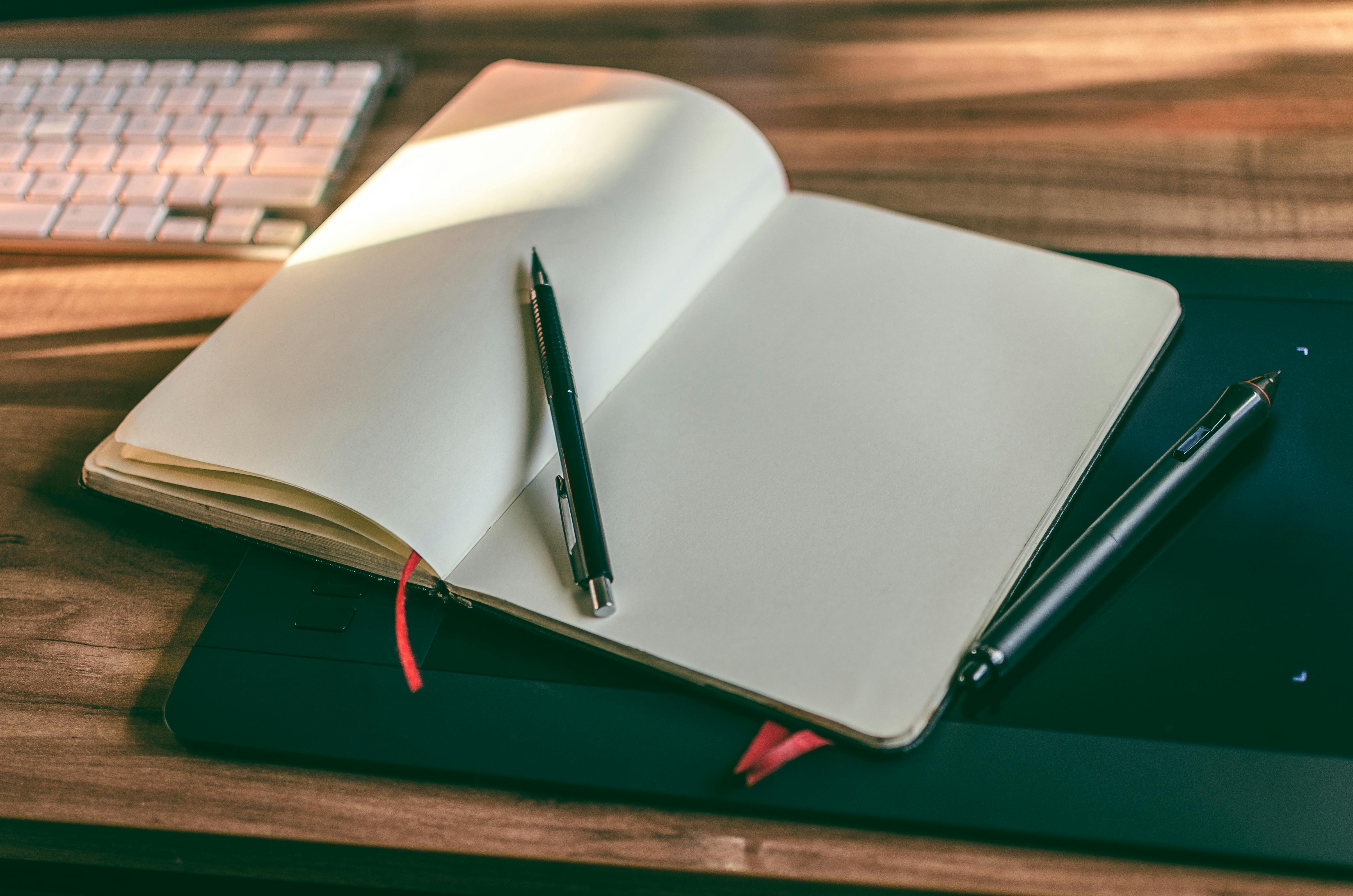 Photo gratuite de bloc-note, bloc-notes, bureau