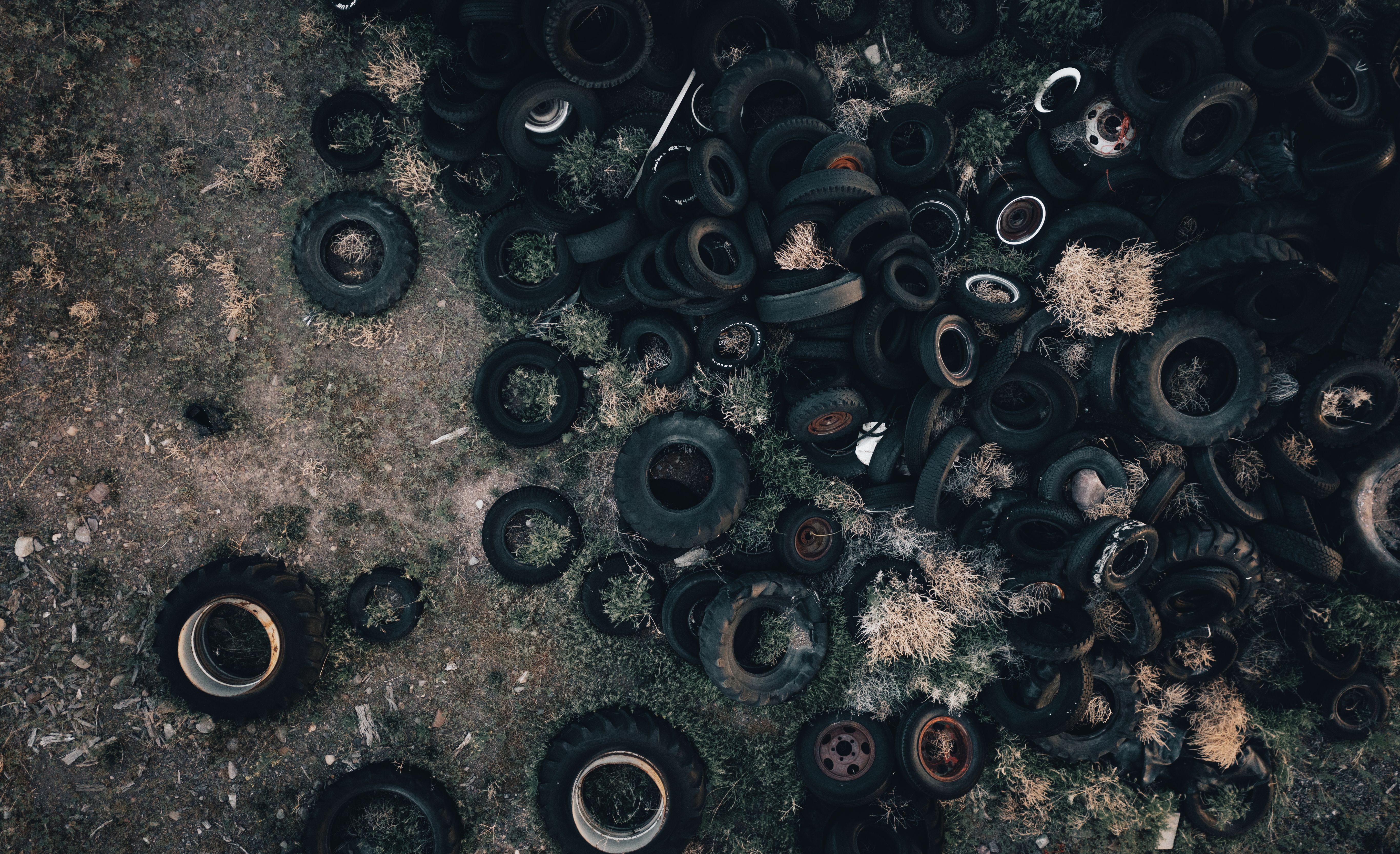 Abandoned Wheels on Ground · Free Stock Photo