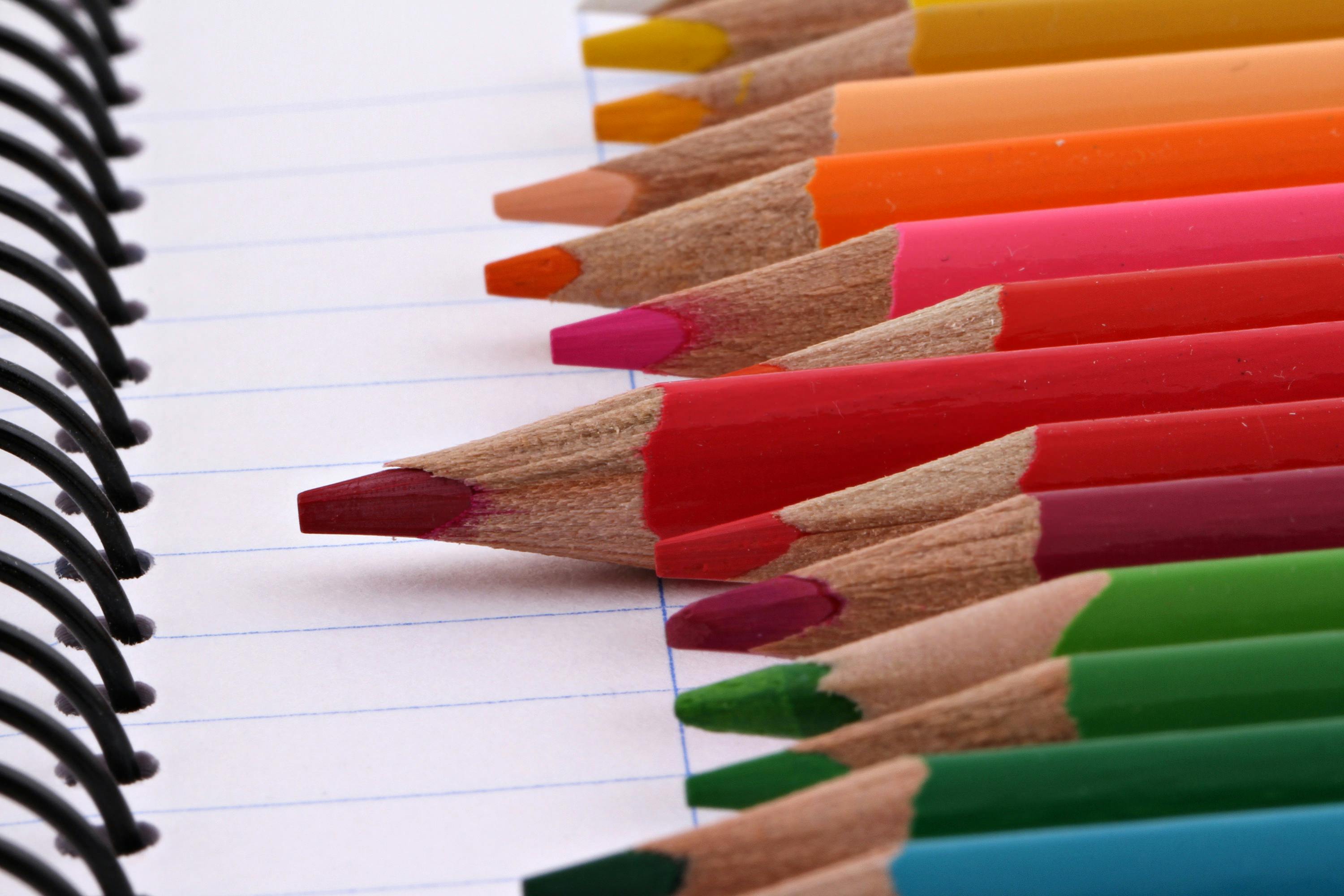 Kostenloses Foto Zum Thema Bleistift Bleistifte Bunt