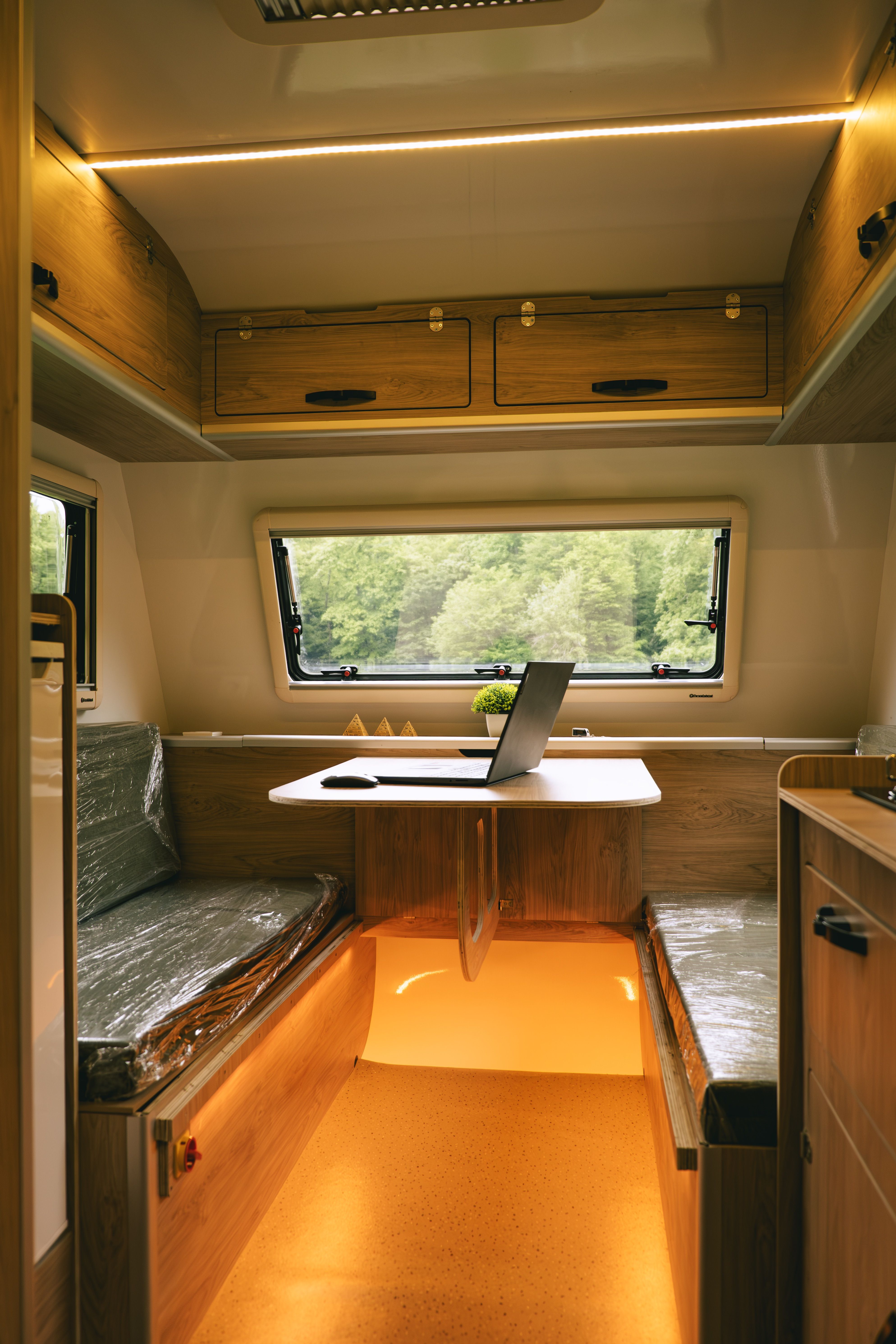 Interior Design of RV Interior · Free Stock Photo
