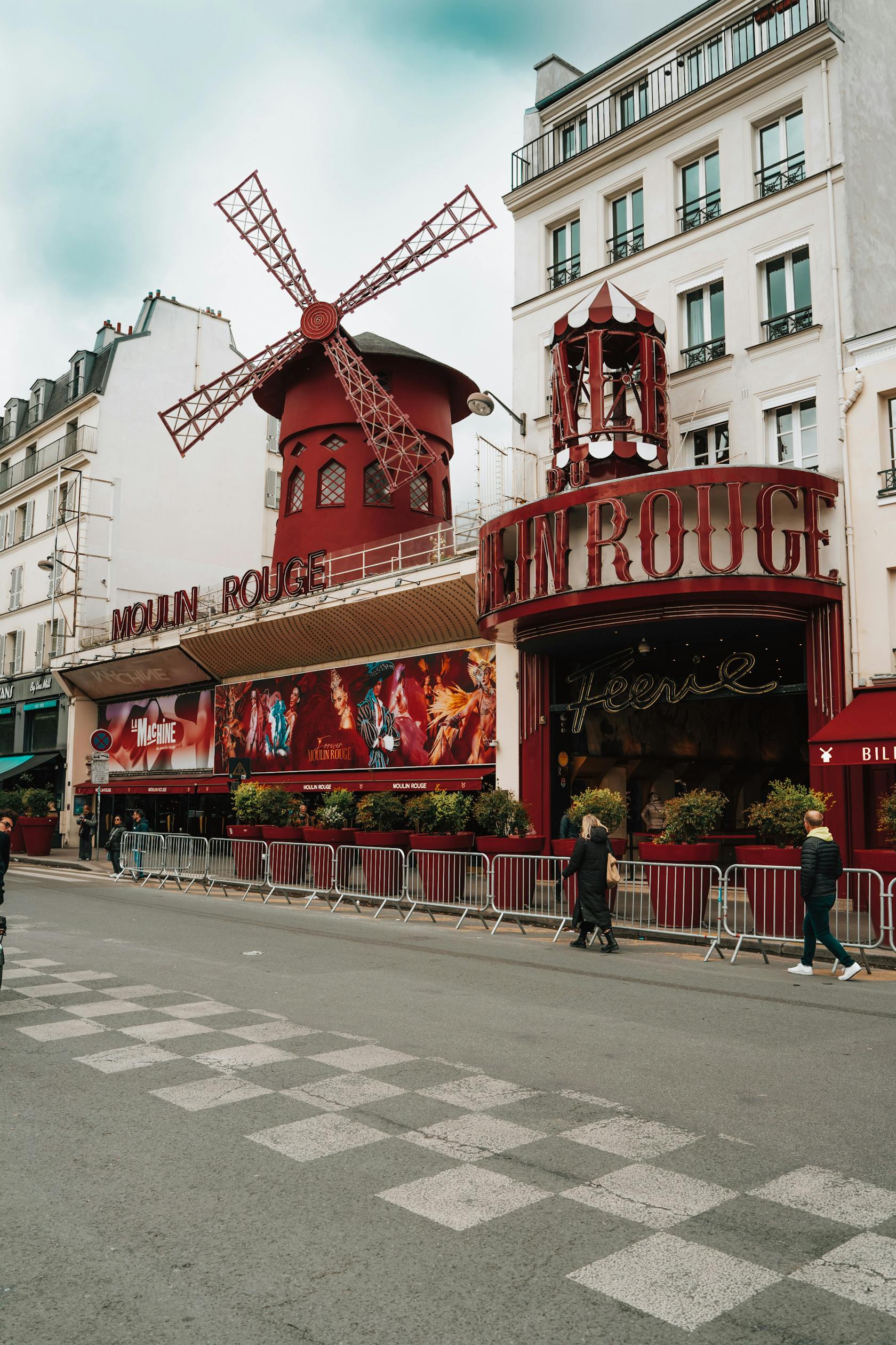 Moulin Rouge Photos, Download The BEST Free Moulin Rouge Stock Photos ...
