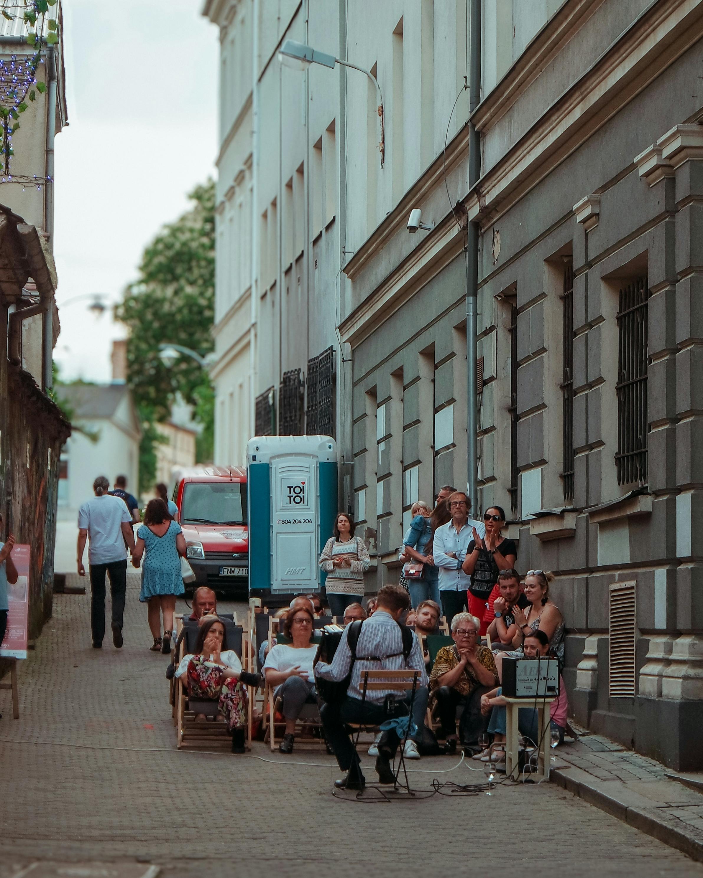 Concert Goers Photos, Download The BEST Free Concert Goers Stock Photos ...