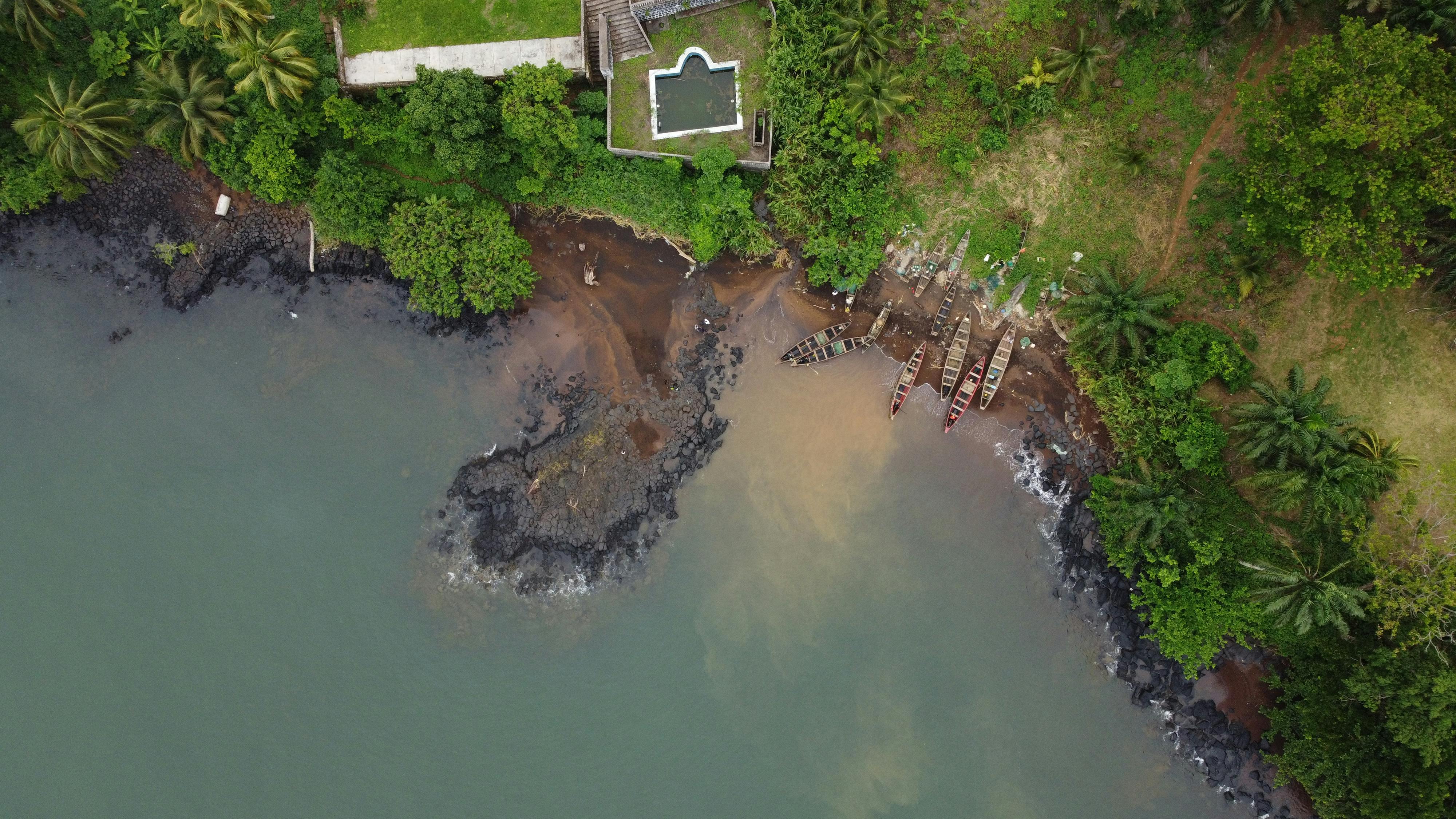 PLAGE Vierge, de BIMBIA Limbe-Cameroun · Free Stock Photo