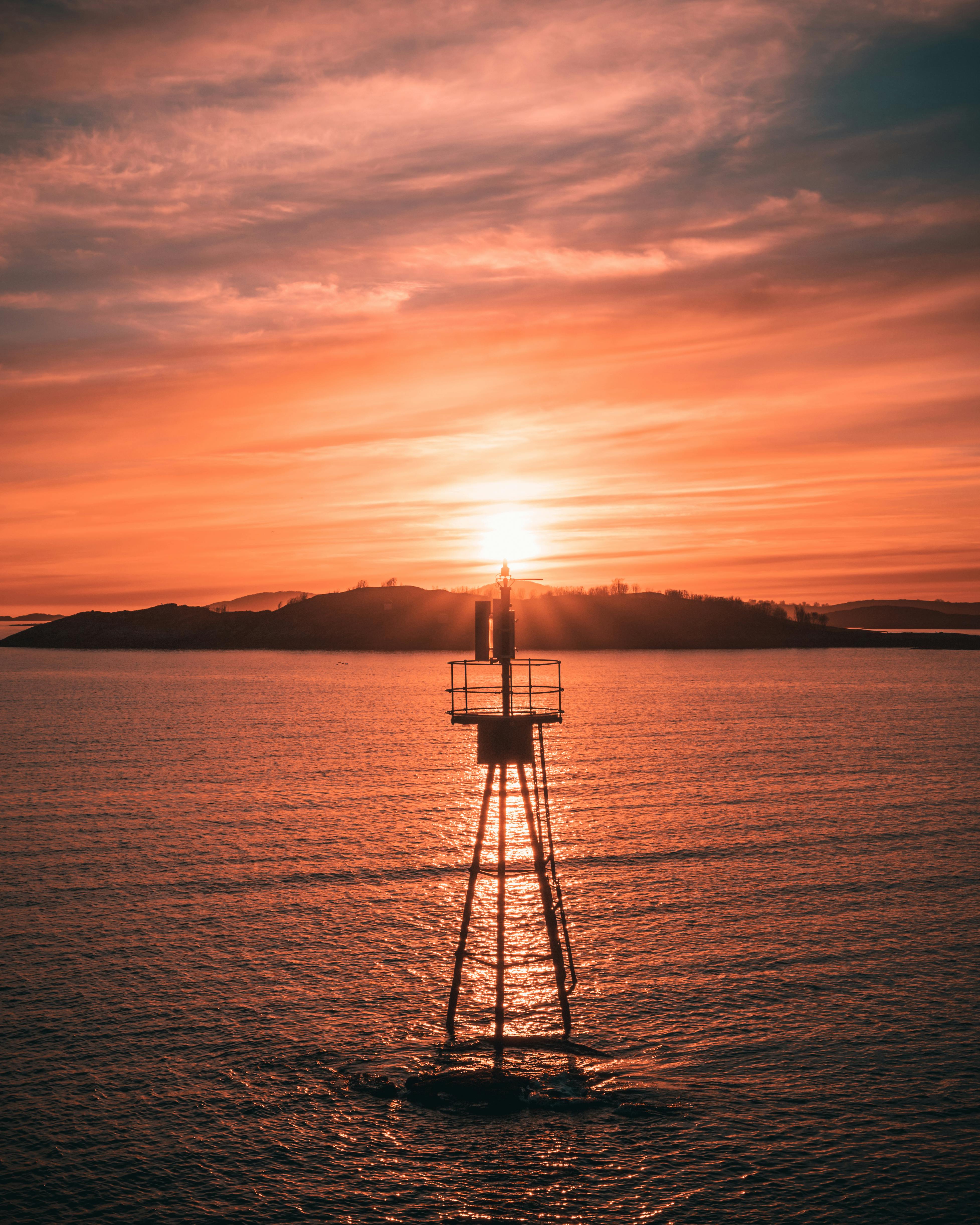 Bouy at Sea during Sunset · Free Stock Photo