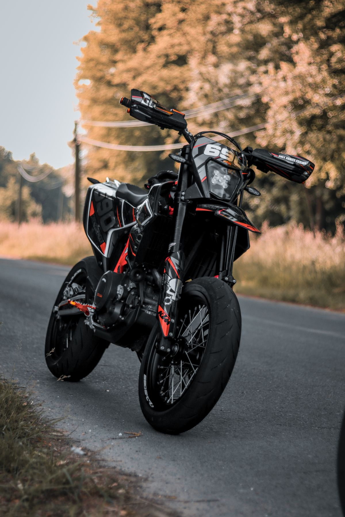 Ktm Photos, Download The BEST Free Ktm Stock Photos & HD Images