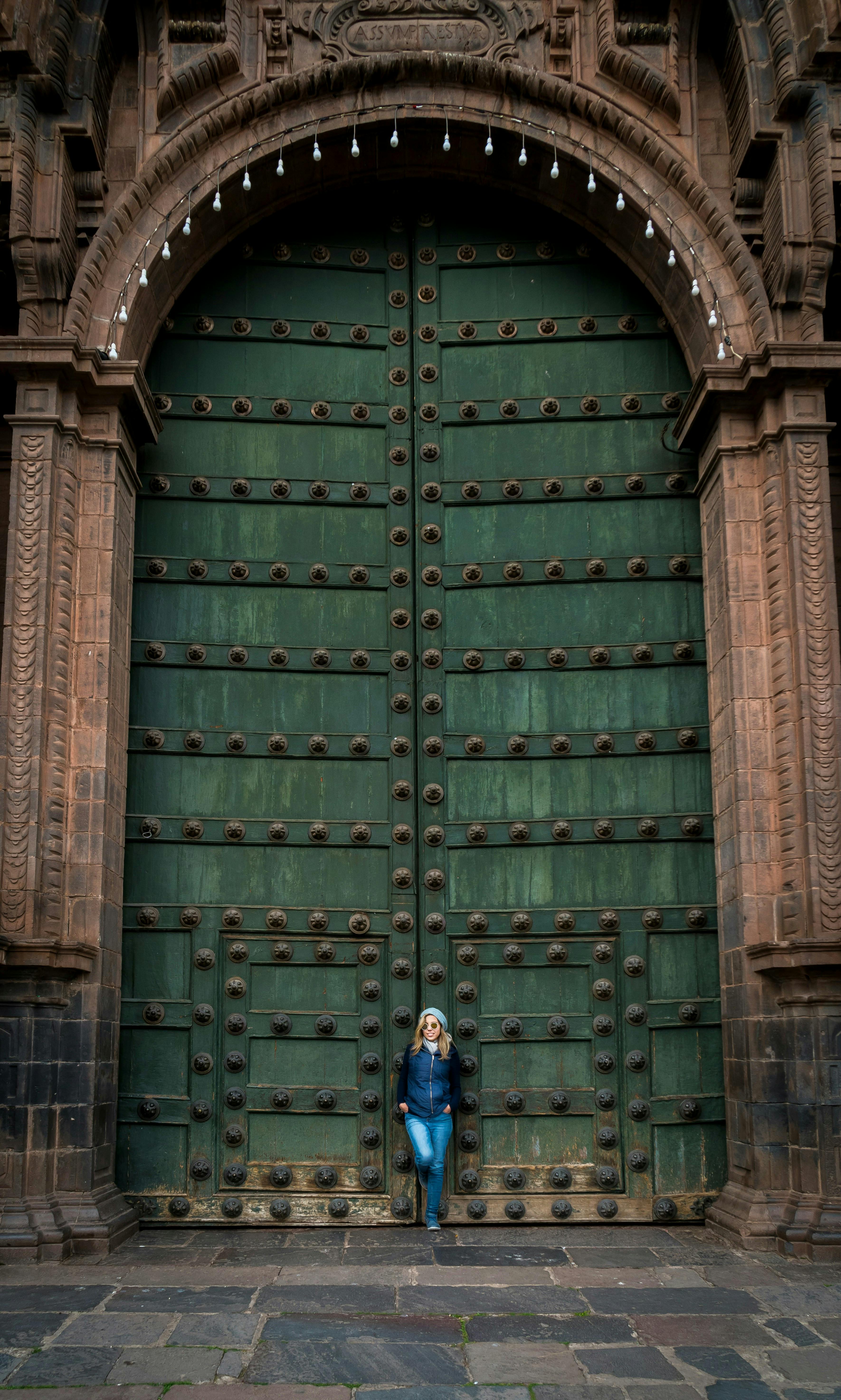 Giant Door Photos, Download The BEST Free Giant Door Stock Photos & HD ...