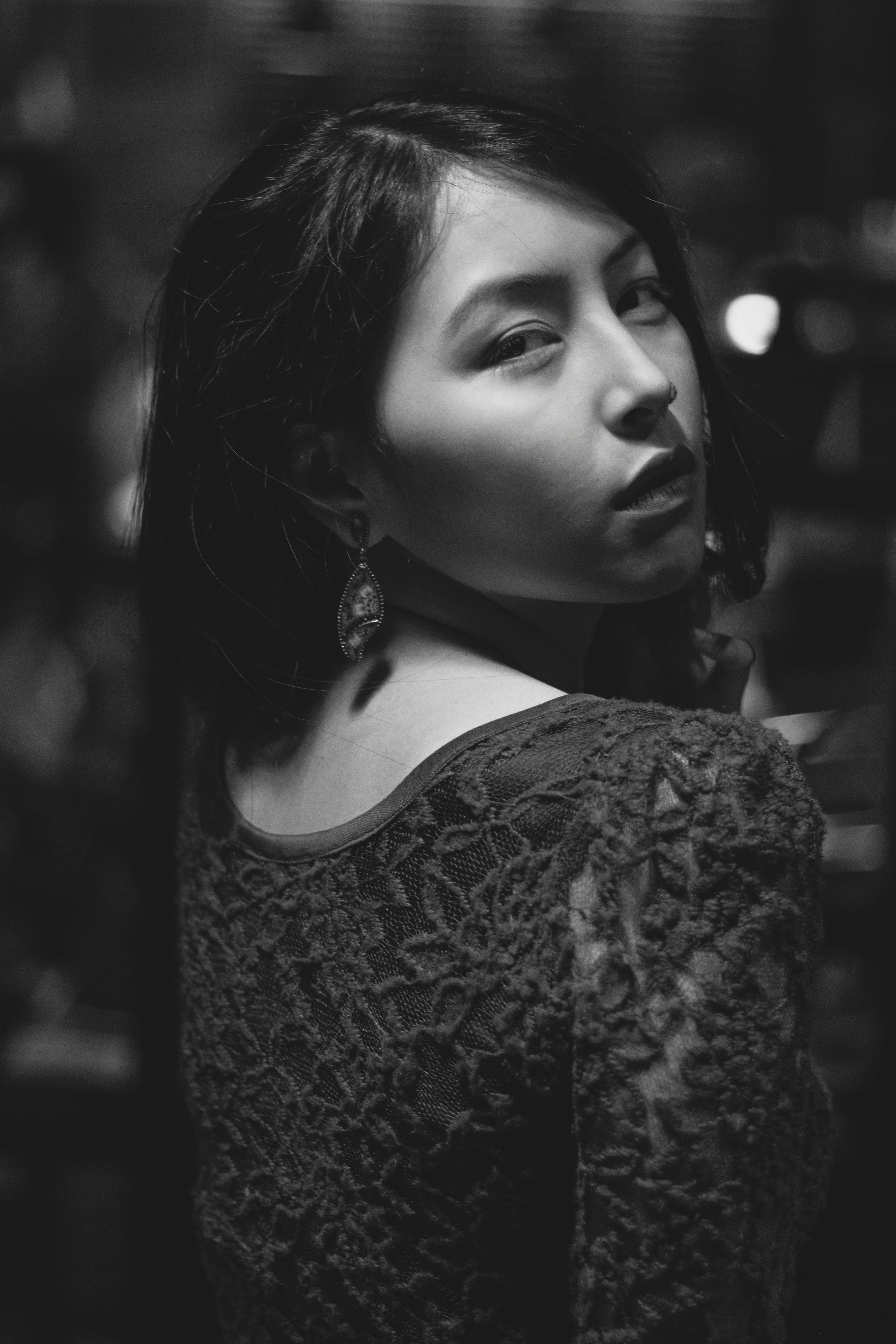 Woman Turning Back in Black and White · Free Stock Photo