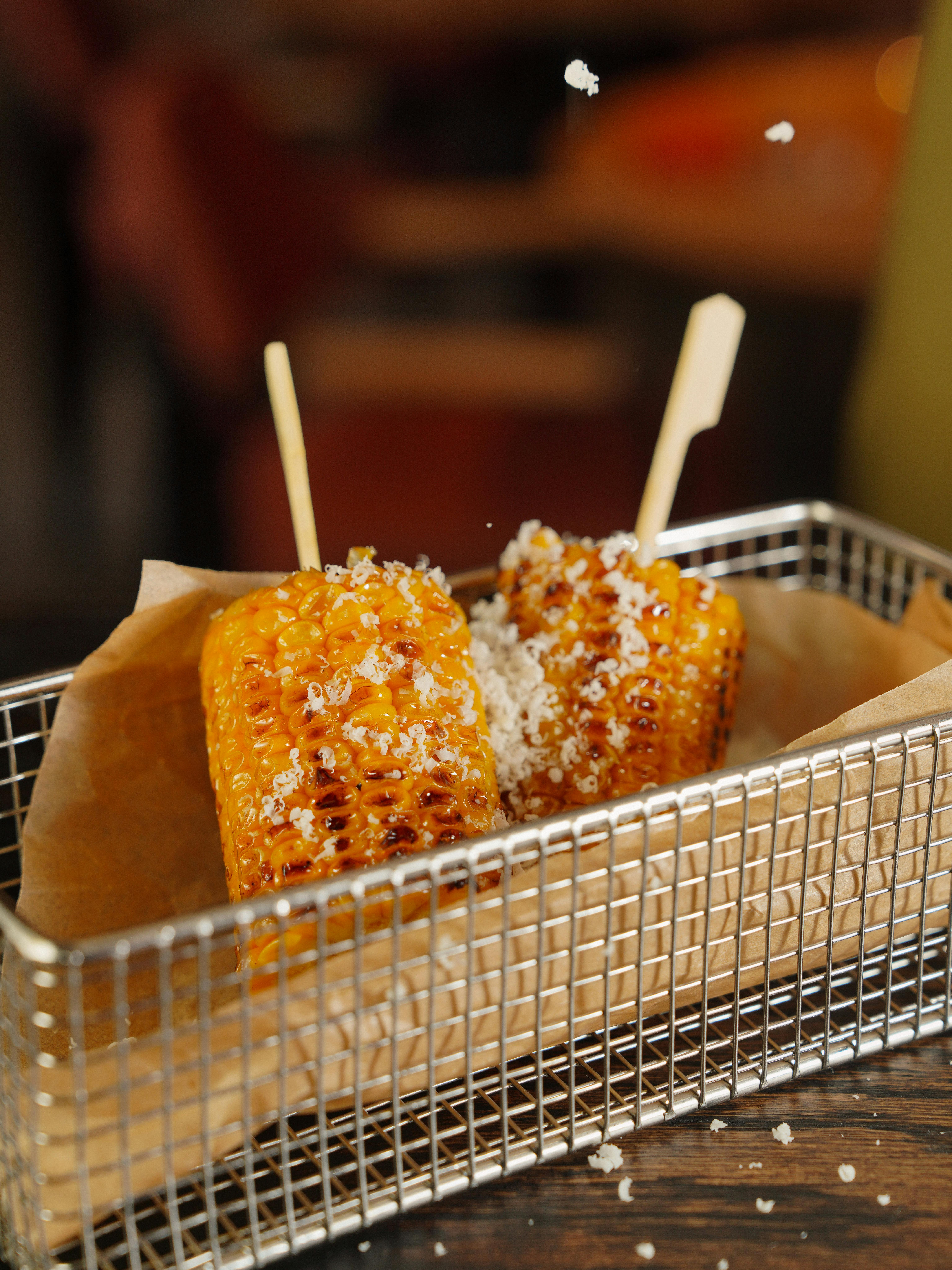 Corn Served in a Restaurant · Free Stock Photo