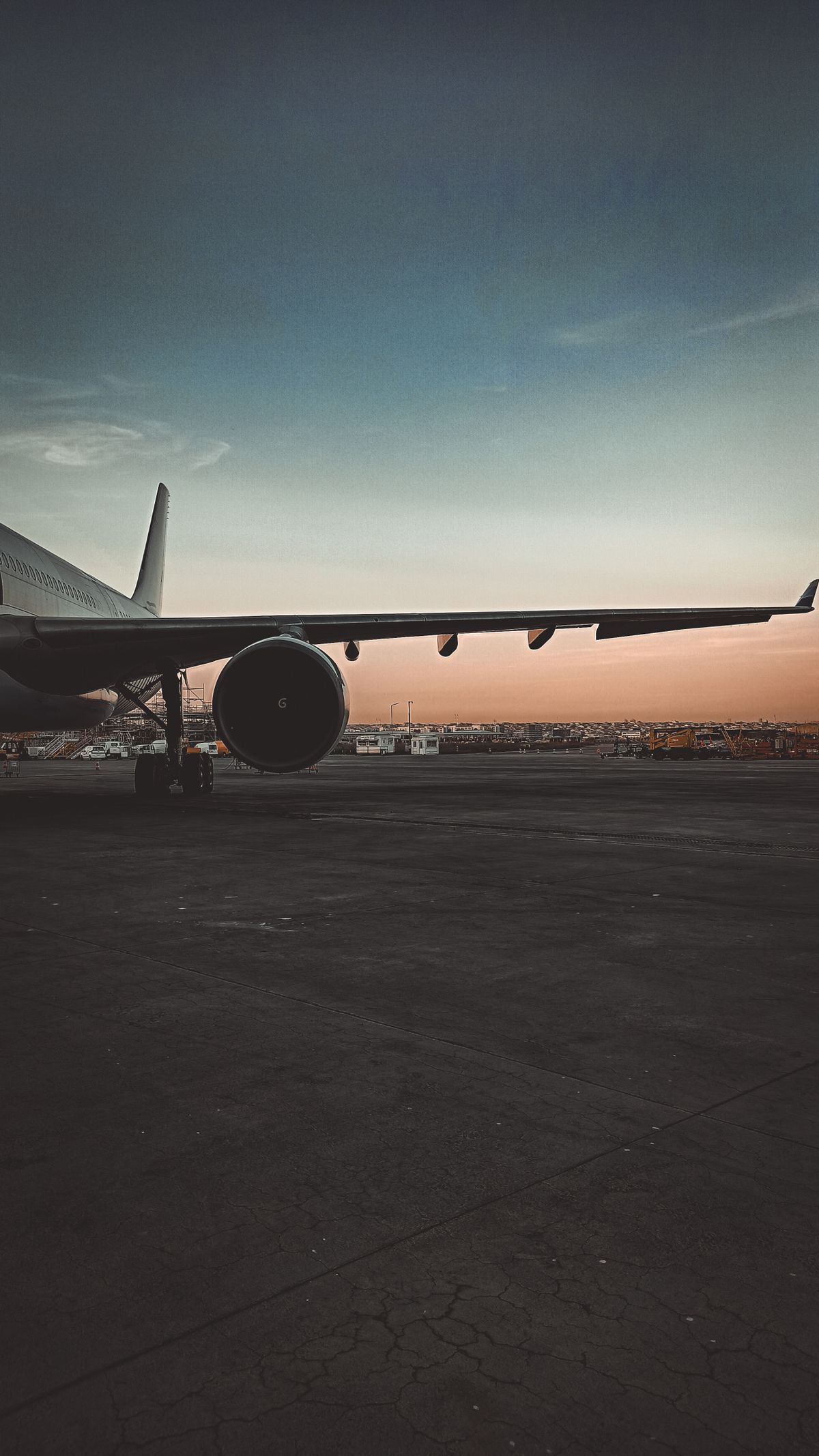 Aircraft Engine Photos, Download The BEST Free Aircraft Engine Stock ...