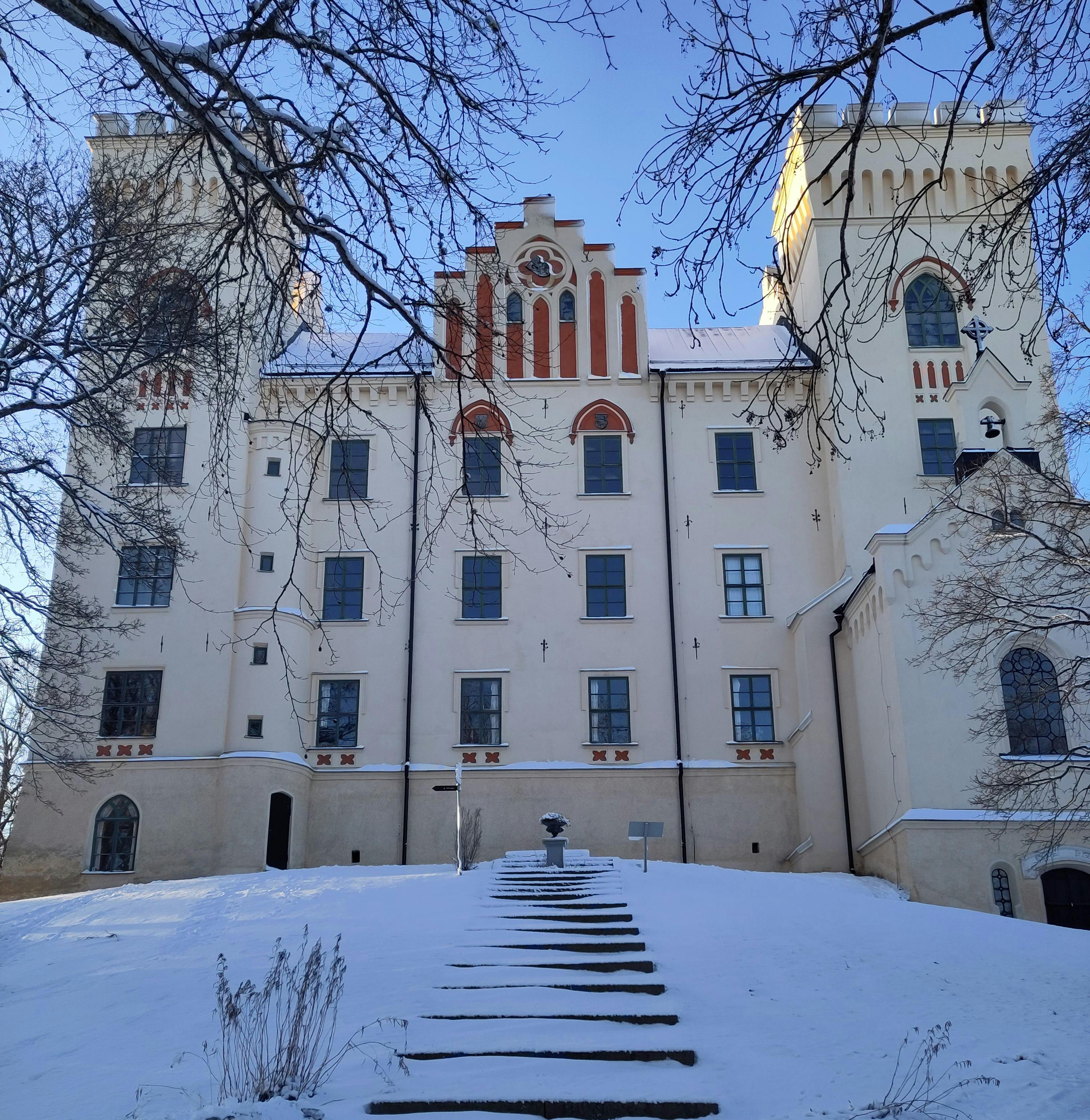 Bogesund castle · Free Stock Photo