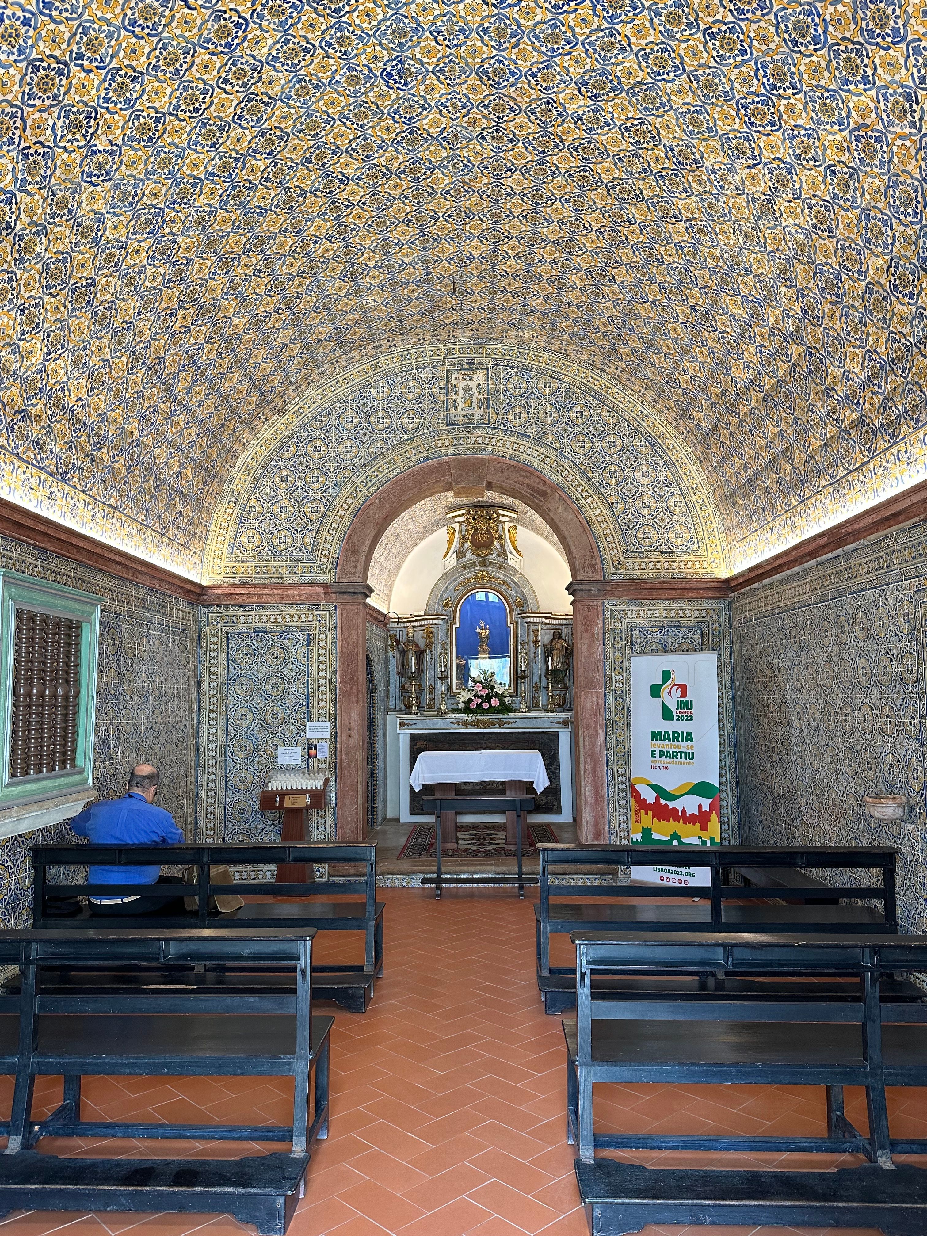 Altare Domestico Photos, Download The BEST Free Altare Domestico Stock ...