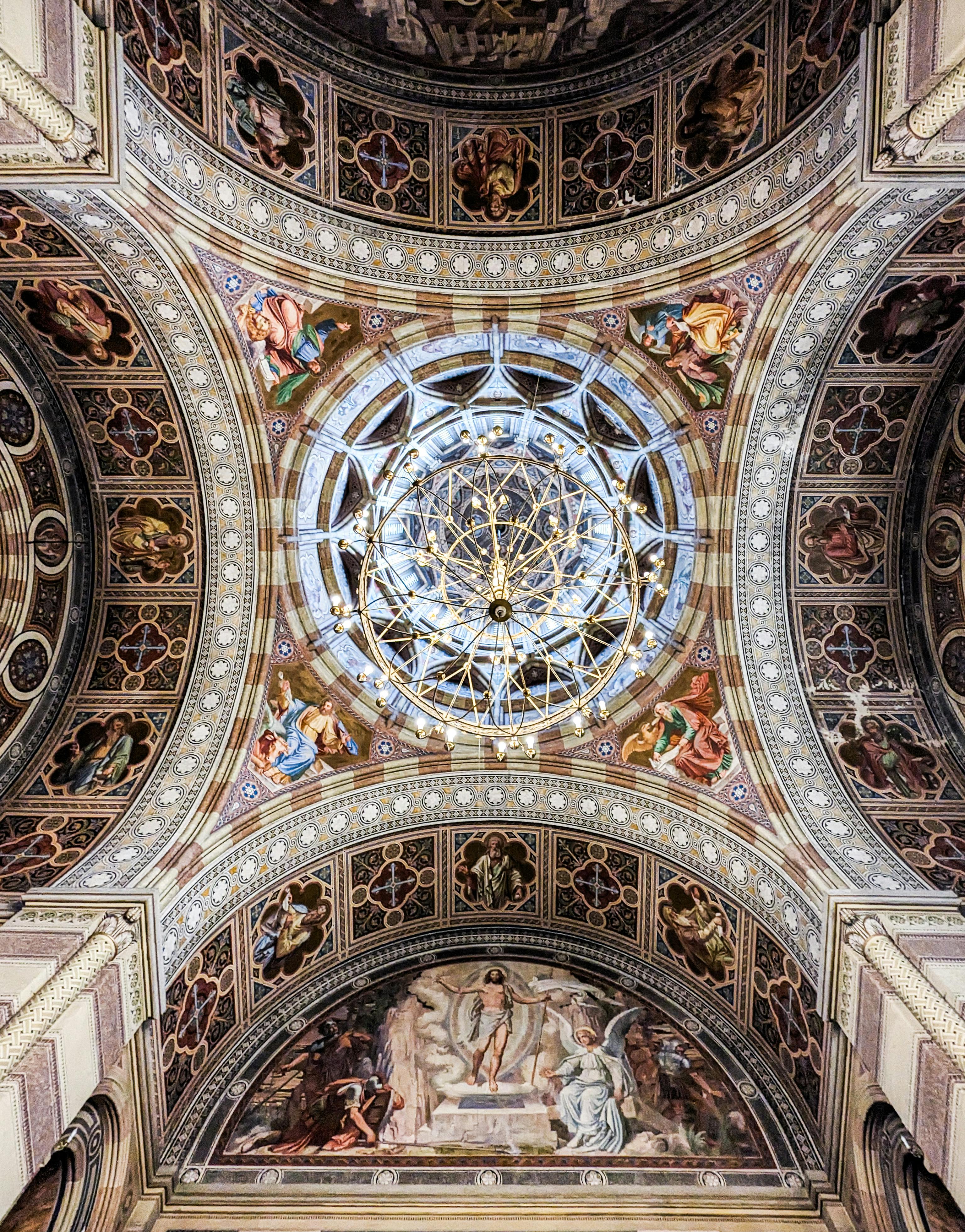 Ornamented Ceiling in Church · Free Stock Photo