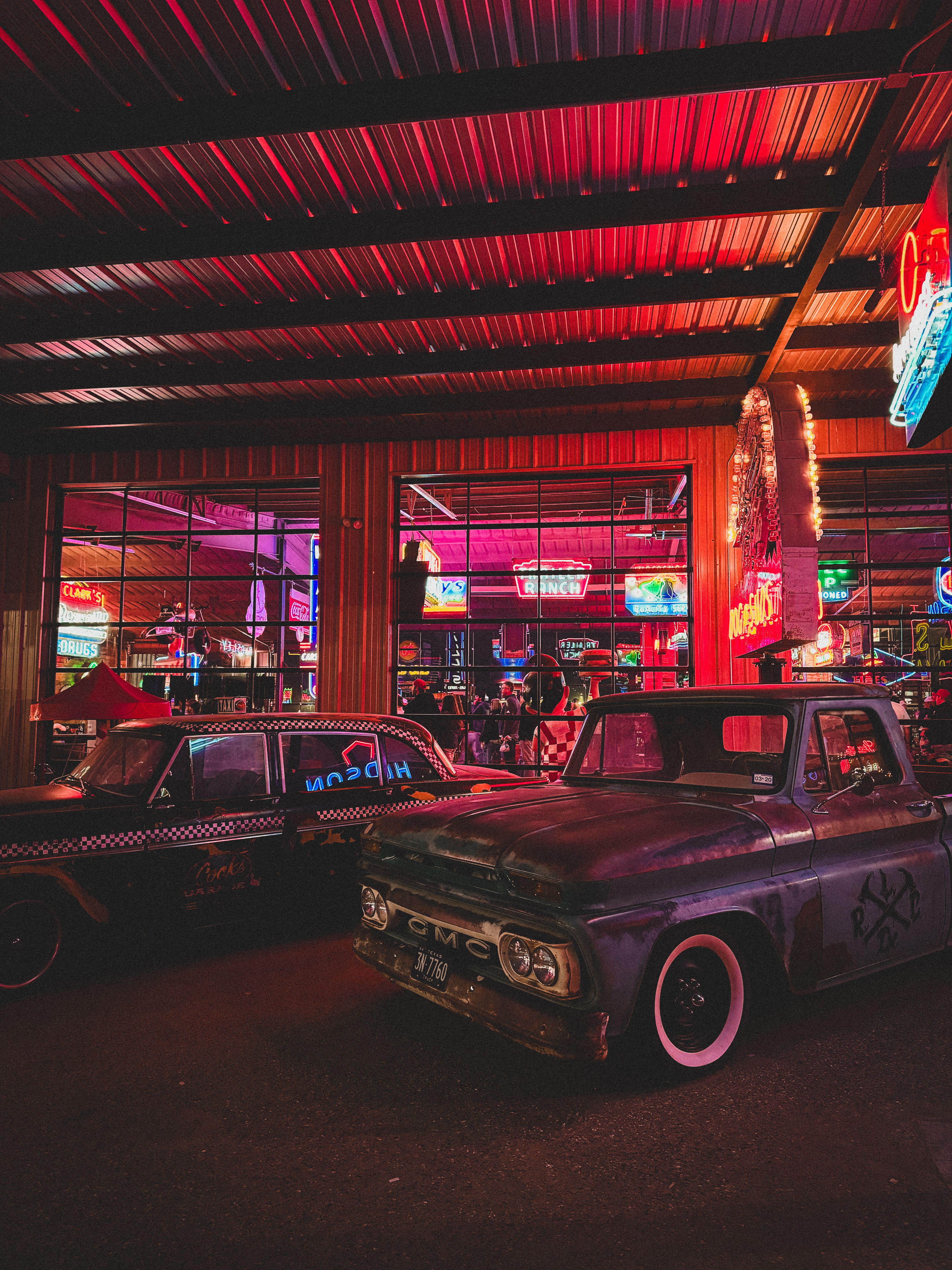 Vintage Restaurant Classic Cars Classic Car Parked Retro Restaurant