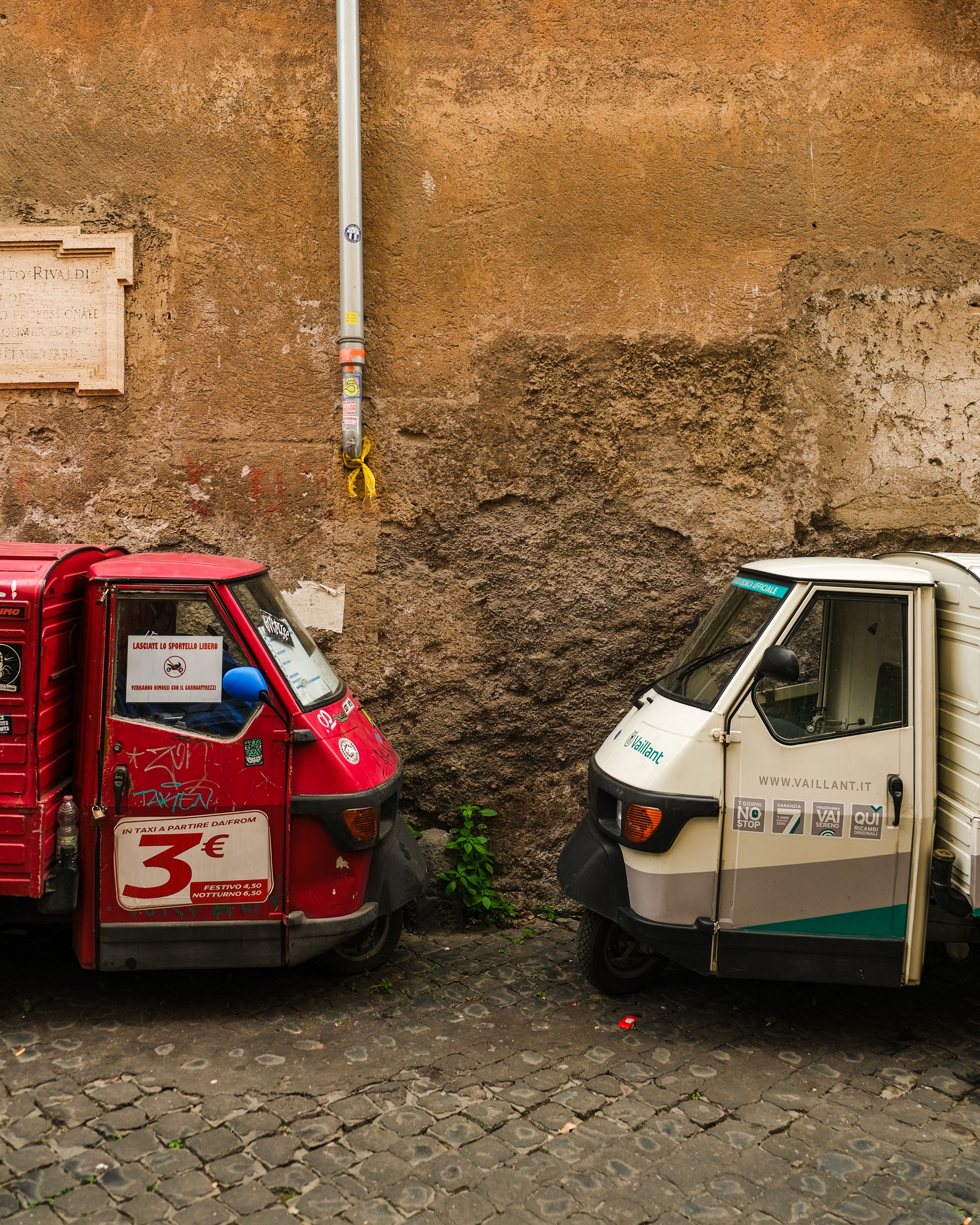 Two Vehicles on a Street · Free Stock Photo