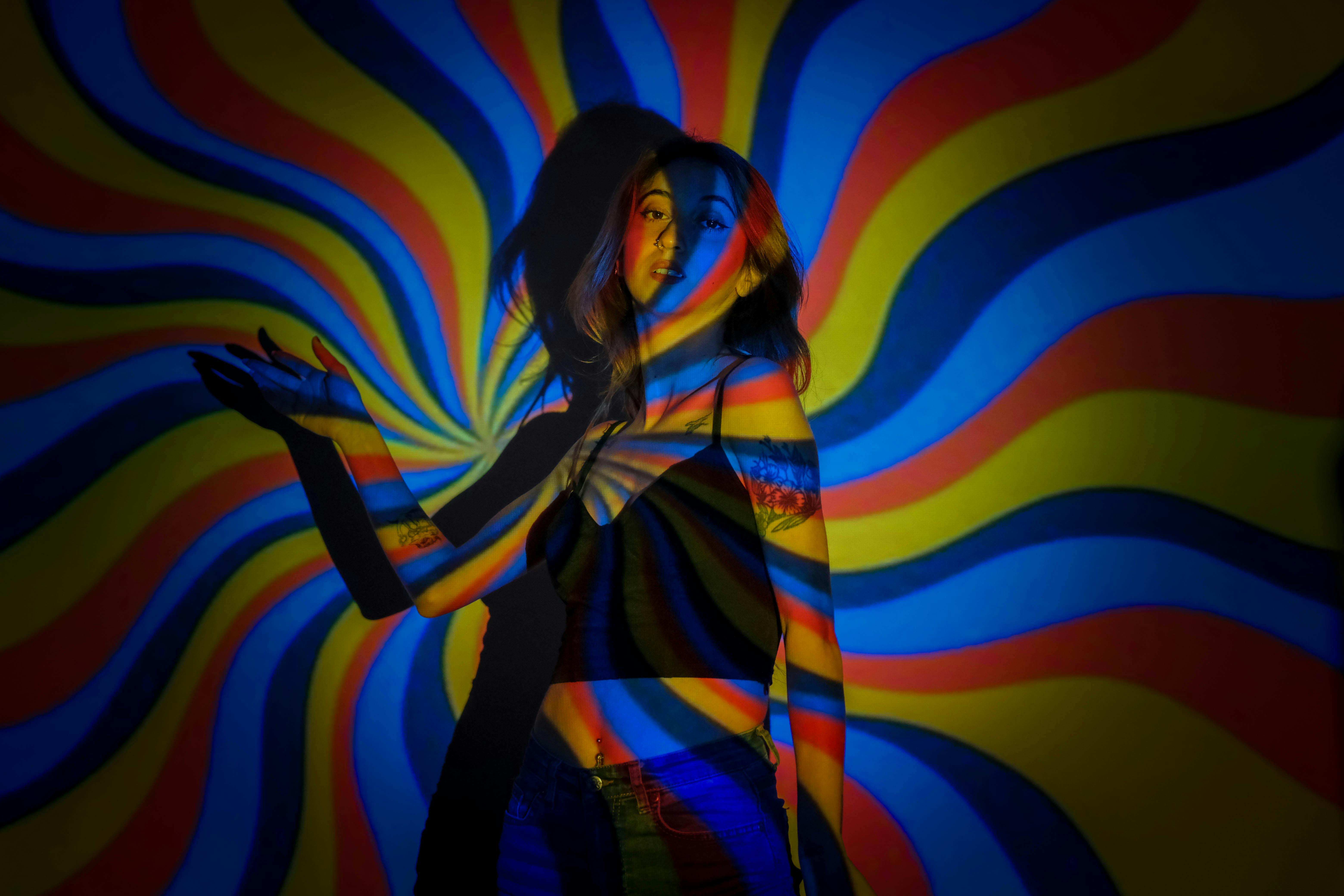 Girl in projection · Free Stock Photo