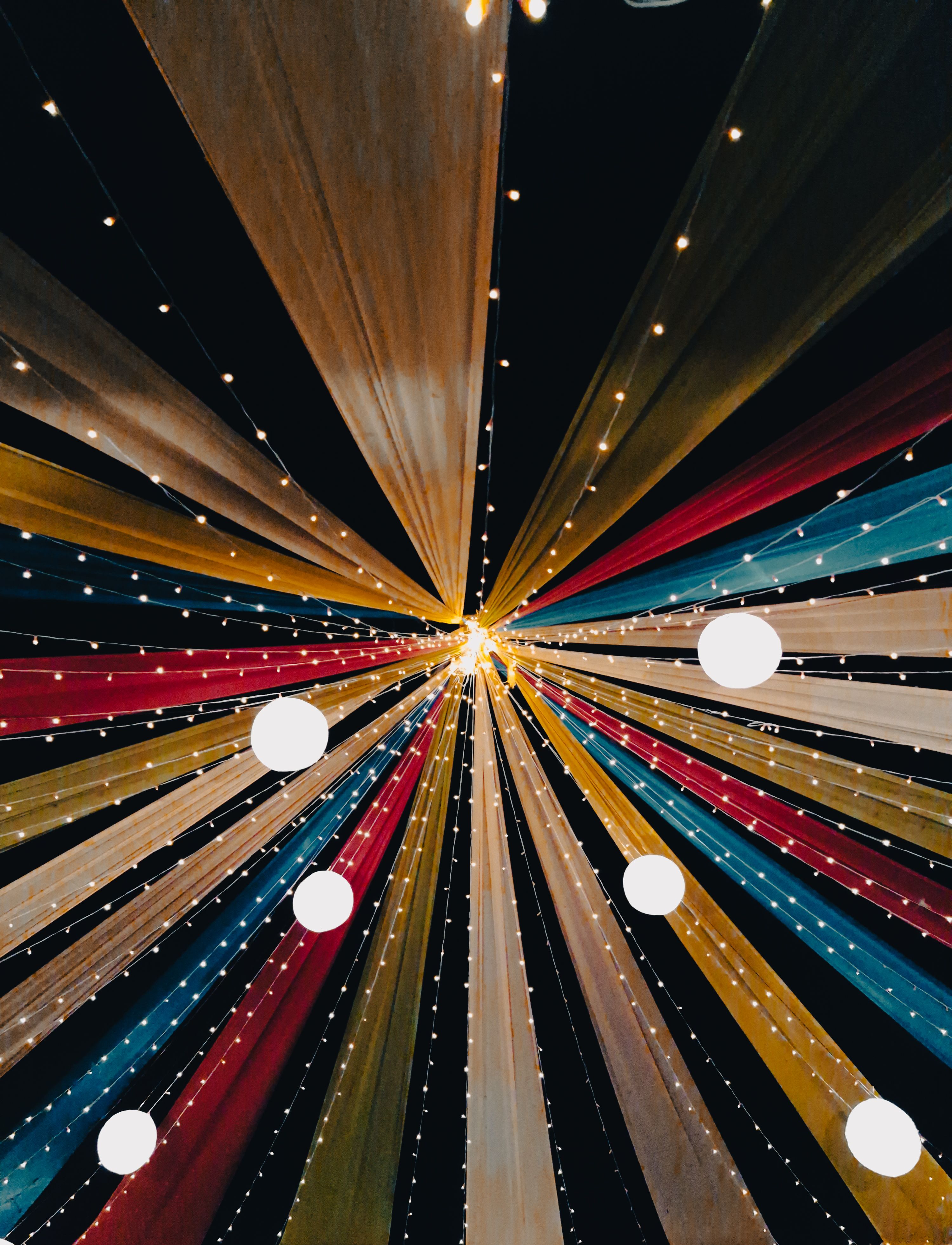 Ball Light under Ceiling · Free Stock Photo