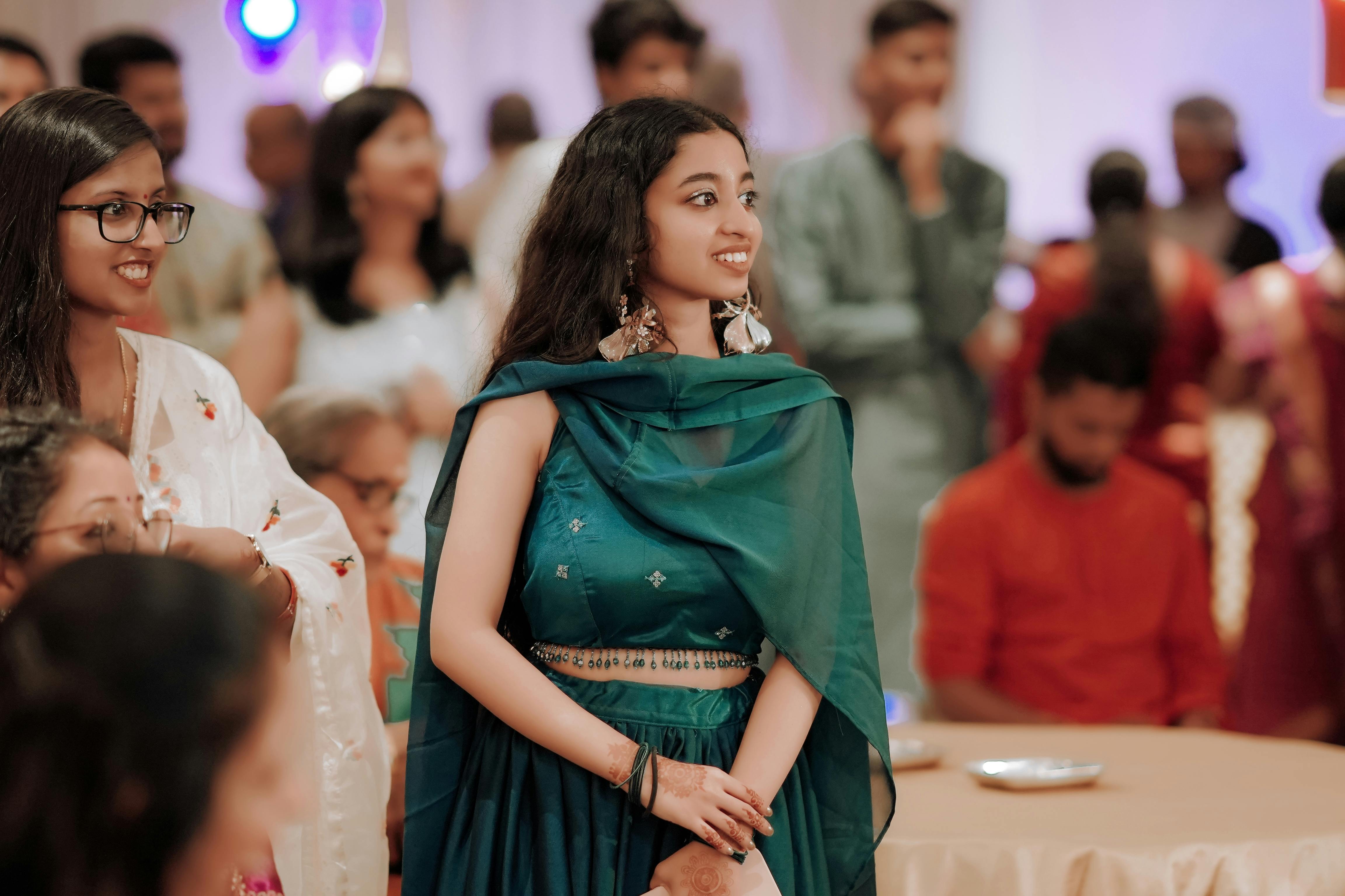 Shawl Photos, Download The BEST Free Shawl Stock Photos & HD Images