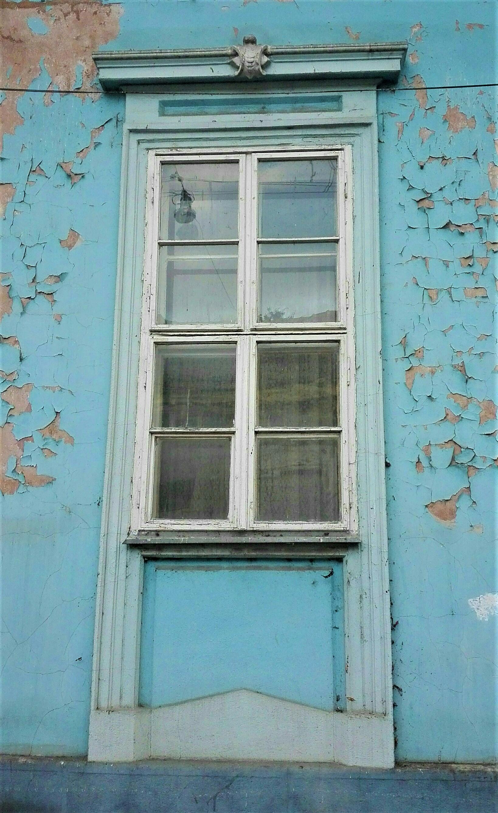 White Wooden 6-pane Window · Free Stock Photo