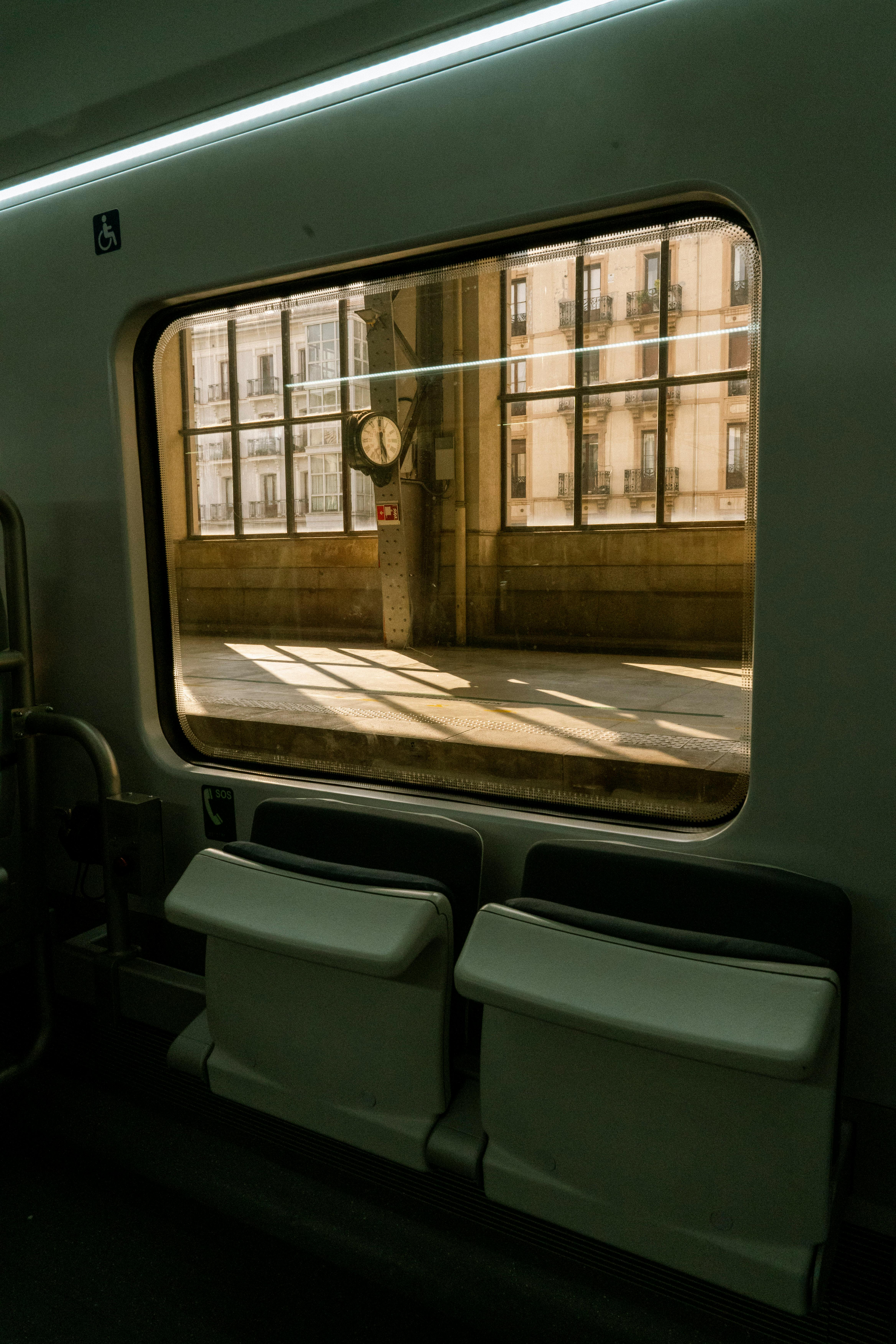 Delayed Train Photos, Download The BEST Free Delayed Train Stock Photos ...