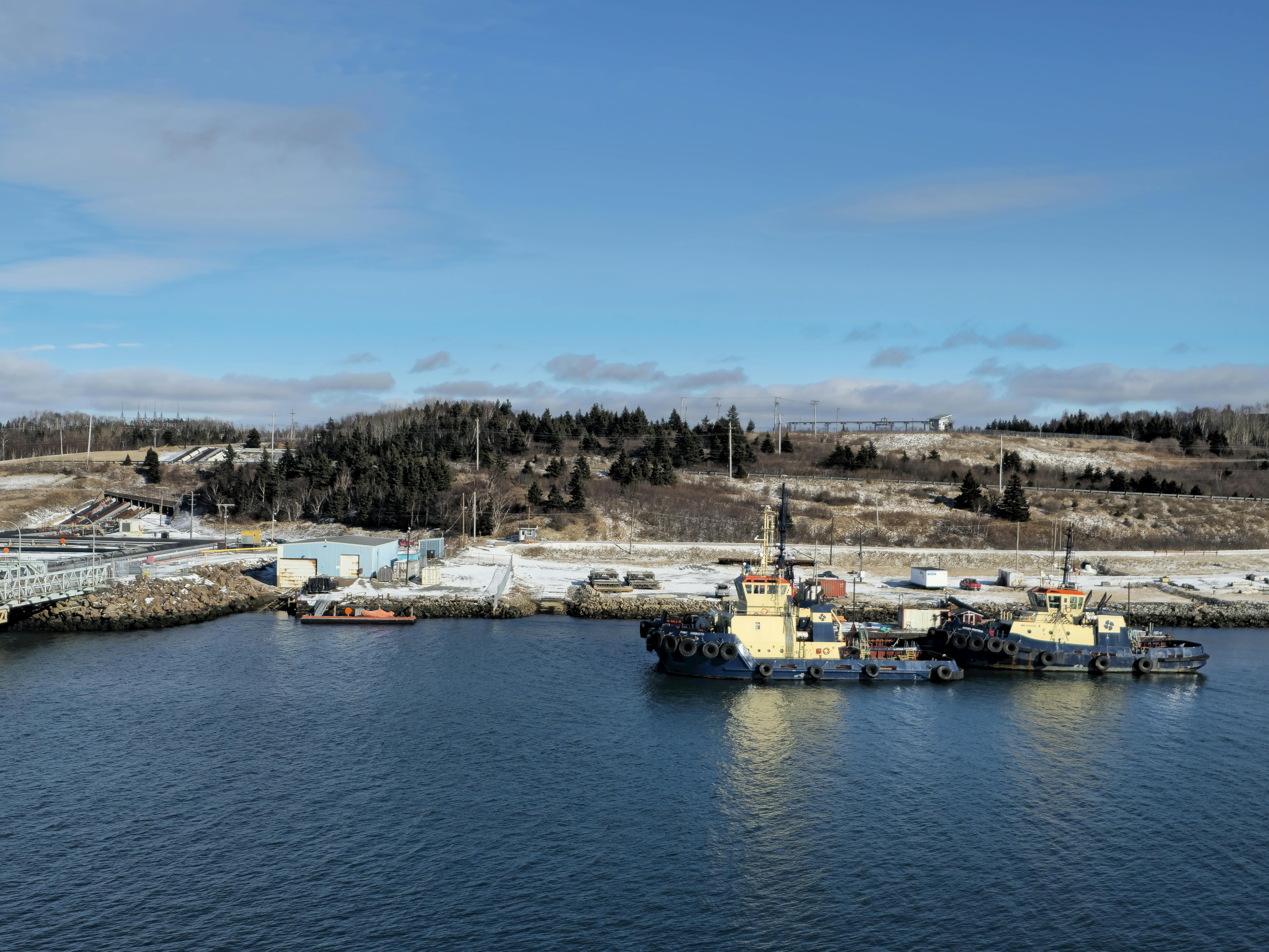 Tugboat on Water · Free Stock Photo