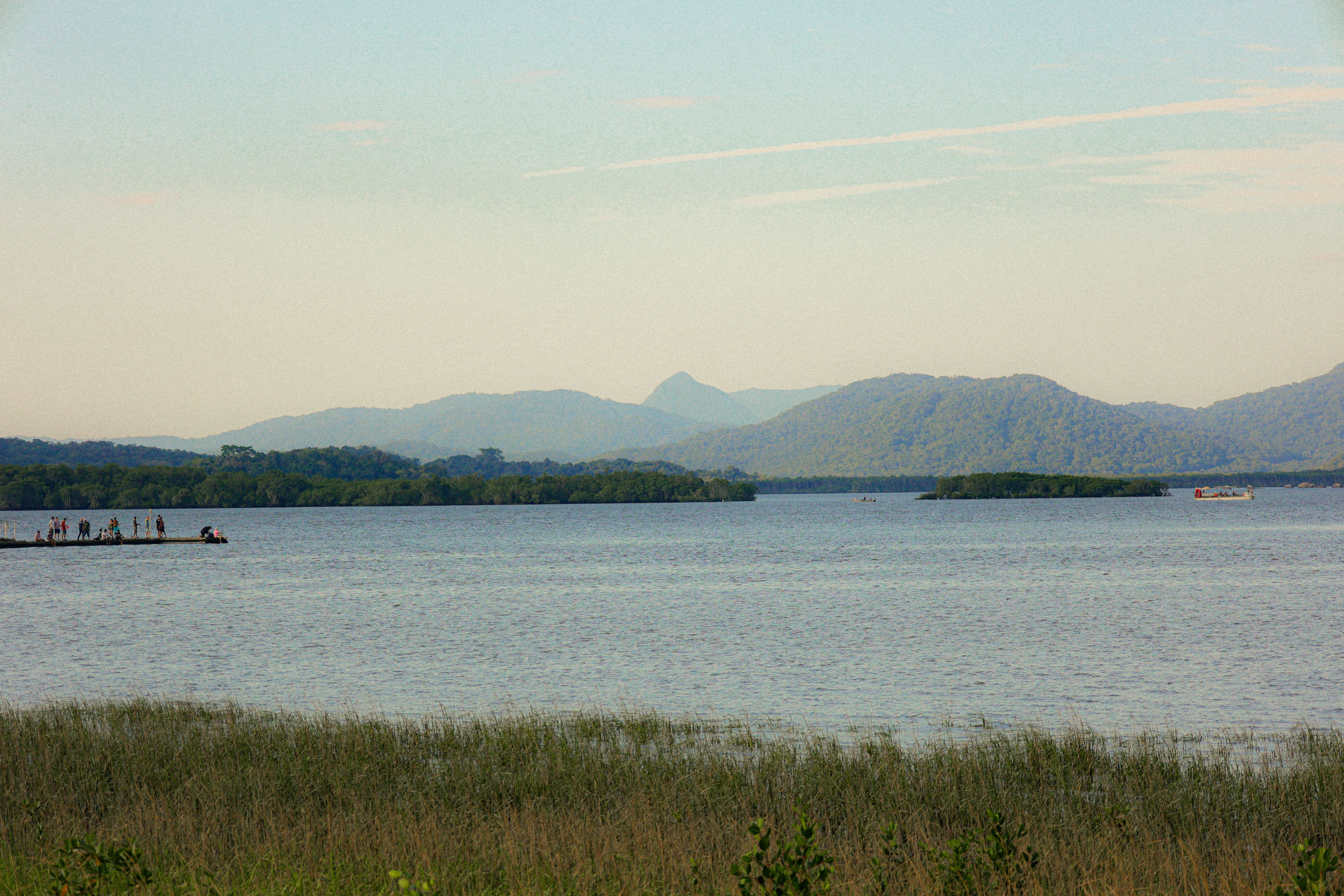 Lake in Countryside · Free Stock Photo