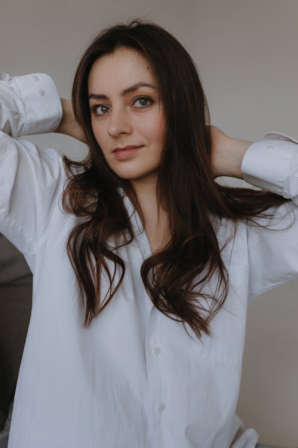 Basic White Woman Photos, Download The BEST Free Basic White Woman ...