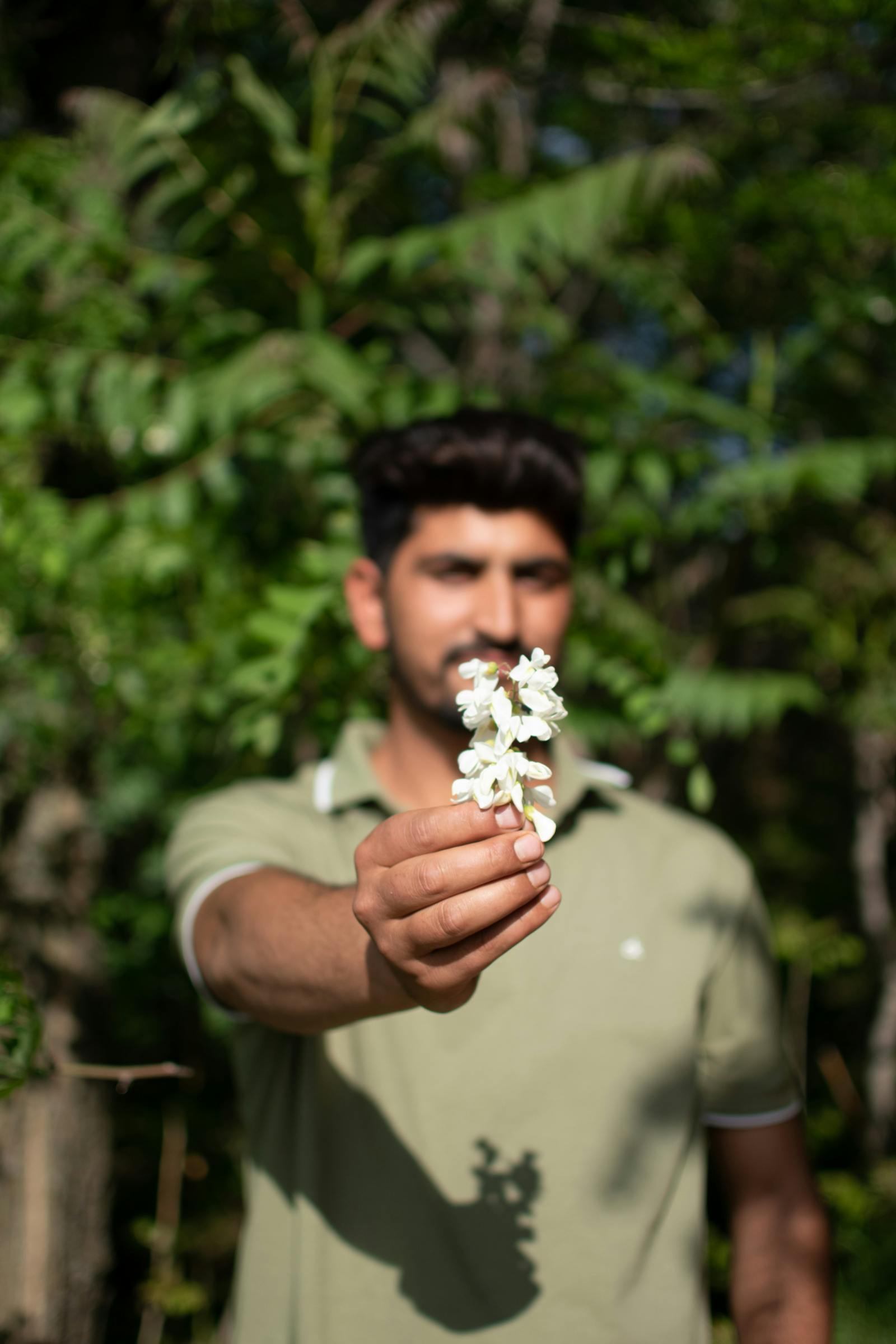 Man Flowers Photos, Download The BEST Free Man Flowers Stock Photos ...