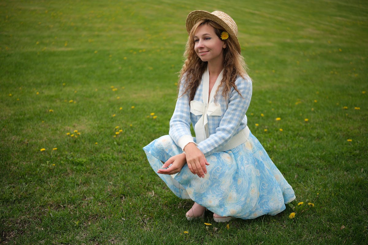 Petite Model Photos, Download The BEST Free Petite Model Stock Photos ...