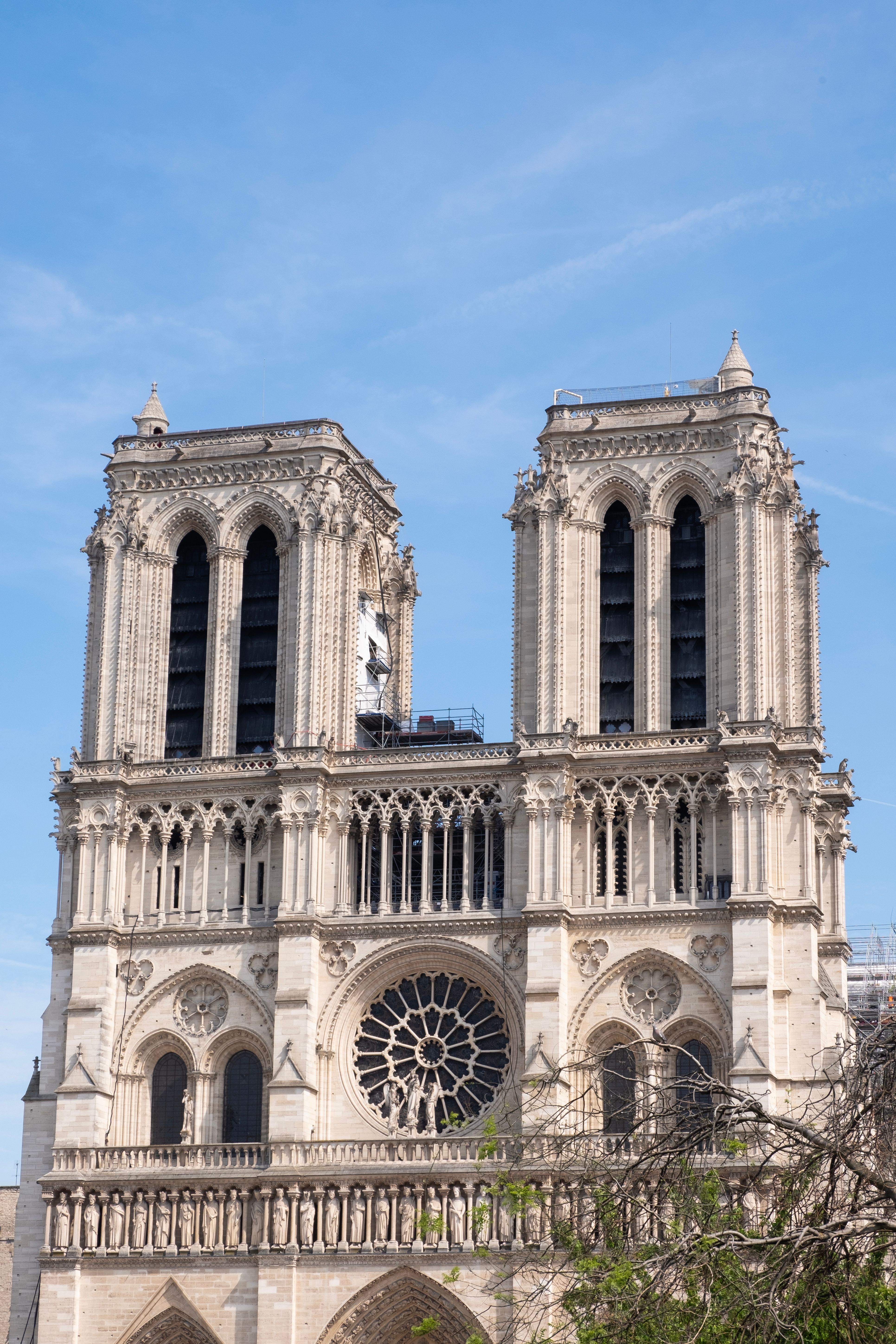 The Western Facade of the Notre-Dame de Paris · Free Stock Photo
